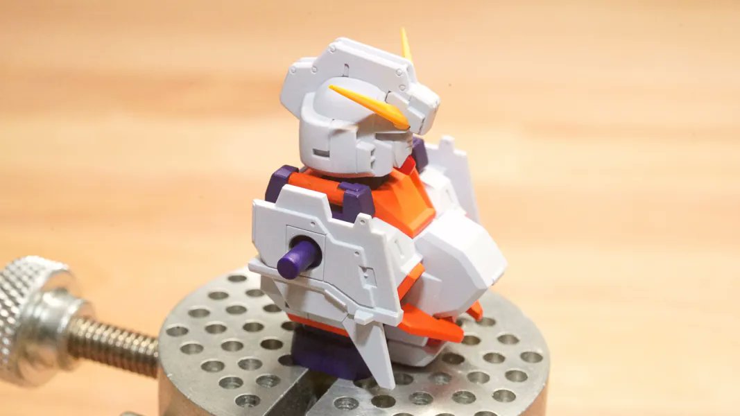 nippper.com on Twitter: "水だけで塗装できるシタデルカラーは、伸びも良くてガンプラの細部塗装にぴったり！！ https://t.co/dFWVKiscRs ガンプラの ...