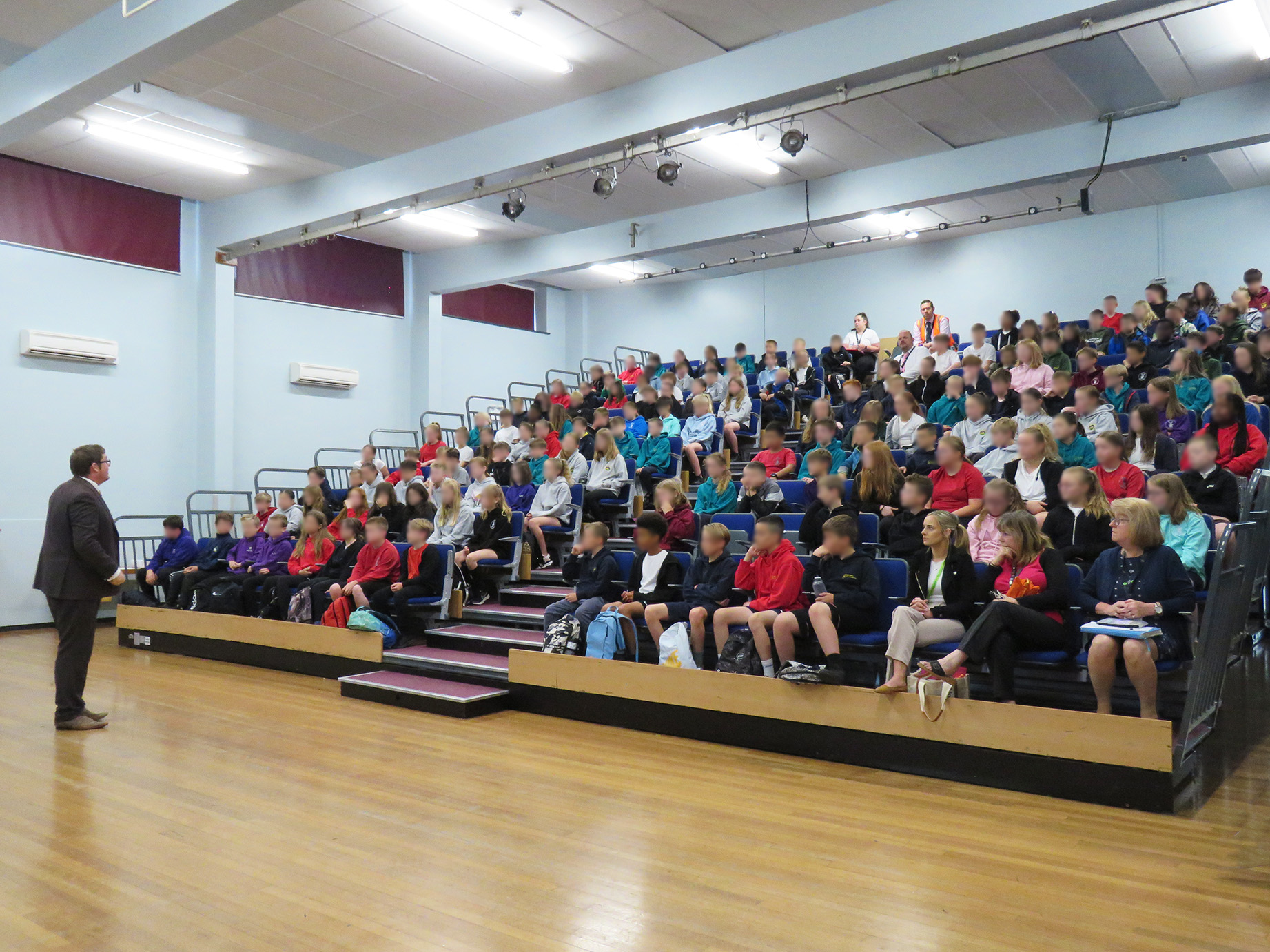 Manor School on Twitter: "Our Year 6 into 7 transition students have ...