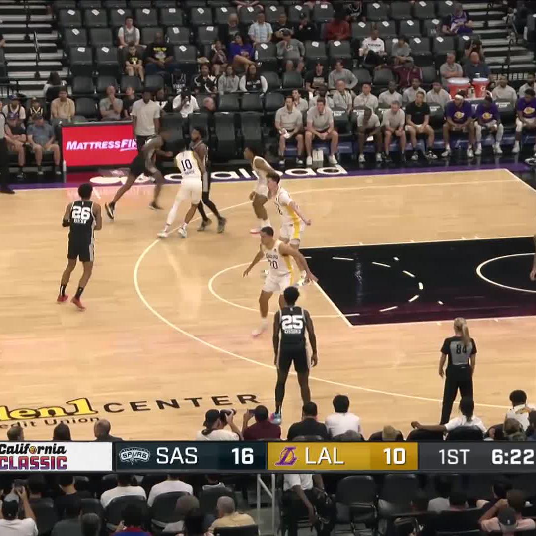 Ballislife.com on Twitter: ""That's a heat check!" Julian Champagnie in ...