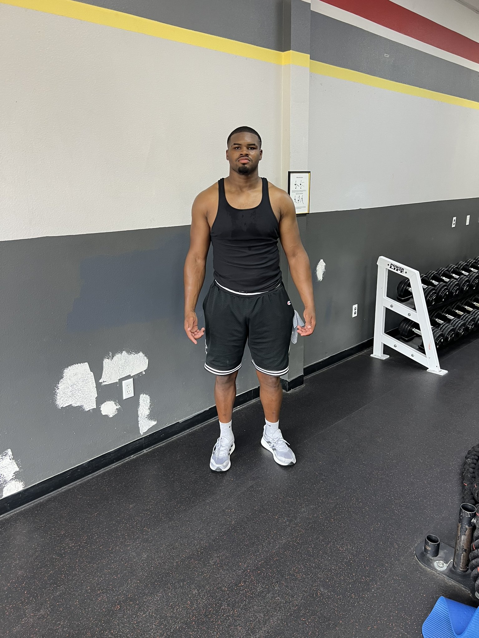 Devonta Lee on Twitter: "Trust the process 💯🙏 got to love the grind ‼️ 🔴🔵🐶8️⃣ 🔛🔝🔜⌚️ https://t.co ...