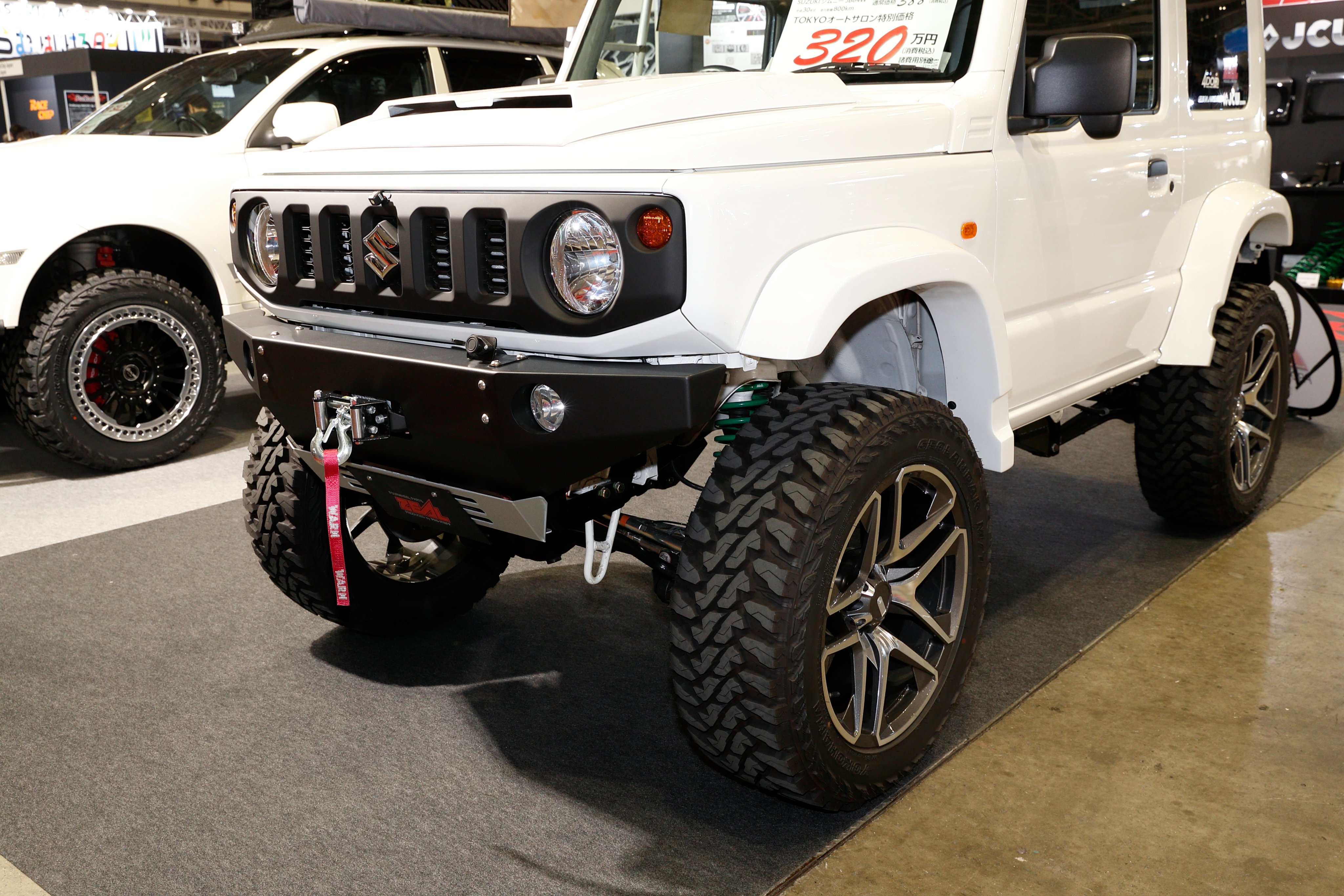 GEOLANDAR公式 on Twitter: "#東京オートサロン 2023 #ジオランダー 装着カスタムカーのご紹介🚘 #プロスタッフ 様 車輛：ZEALジムニー JB64W 装着タイヤ ...
