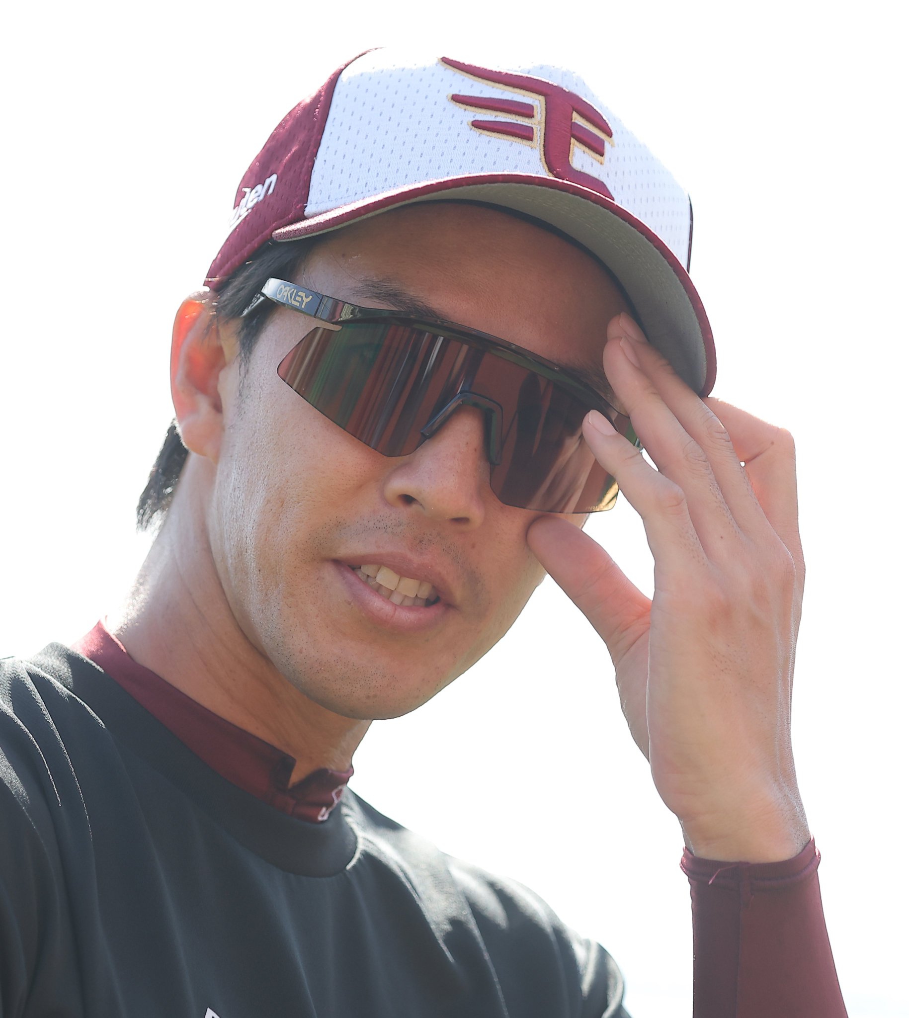 サンスポ×EAGLES on Twitter: "【楽天-オリックス】6日、本日先発の岸孝之投手。西川遥輝選手に声を掛ける場面も。https://t.co/9Qx1Q9mpNq https ...