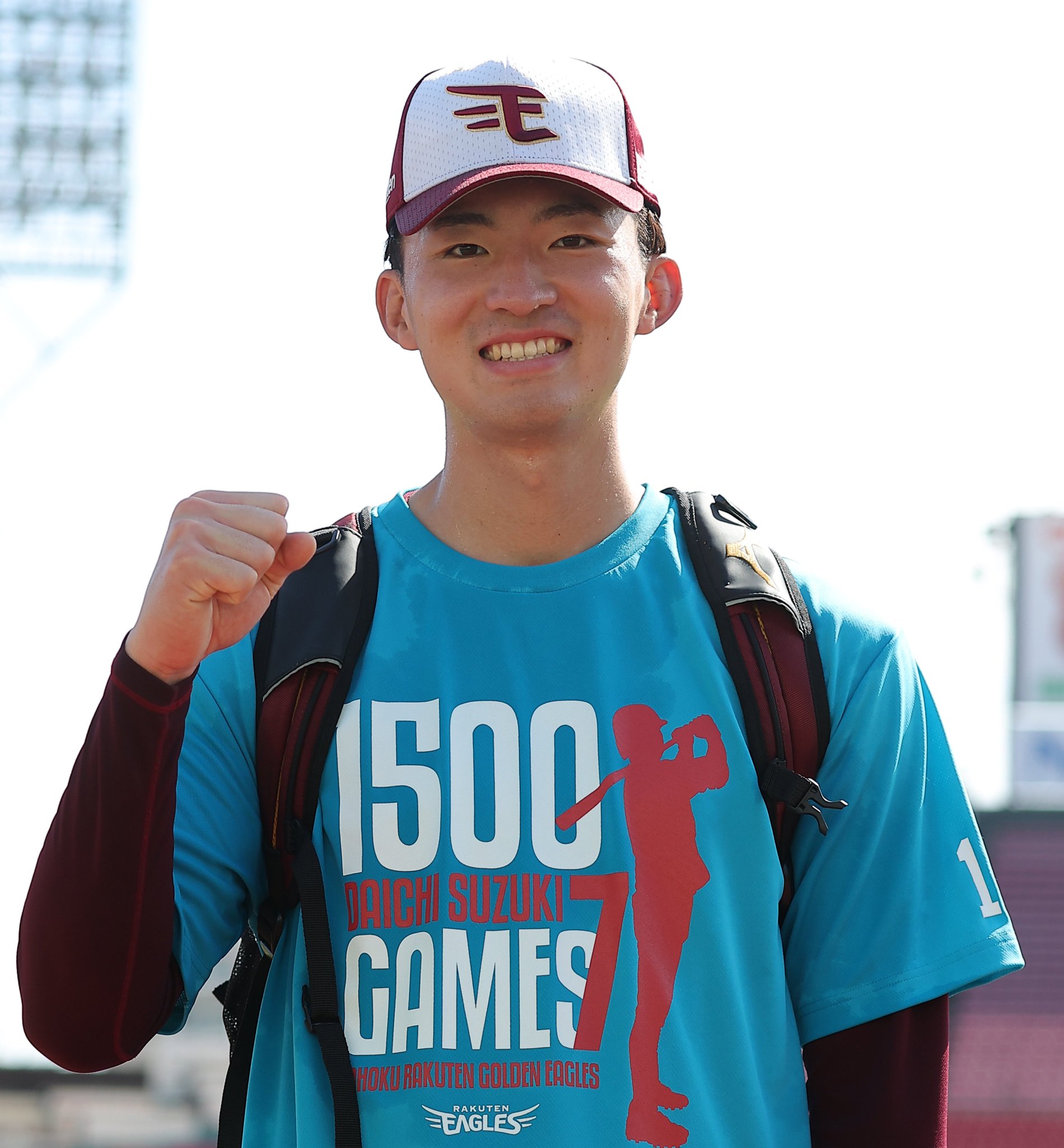 サンスポ×EAGLES on Twitter: "【楽天-オリックス】6日、5日にプロ初勝利を挙げた荘司康誠投手。笑顔で撮影に応じてくれました。https://t.co/9Qx1Q9mpNq ...