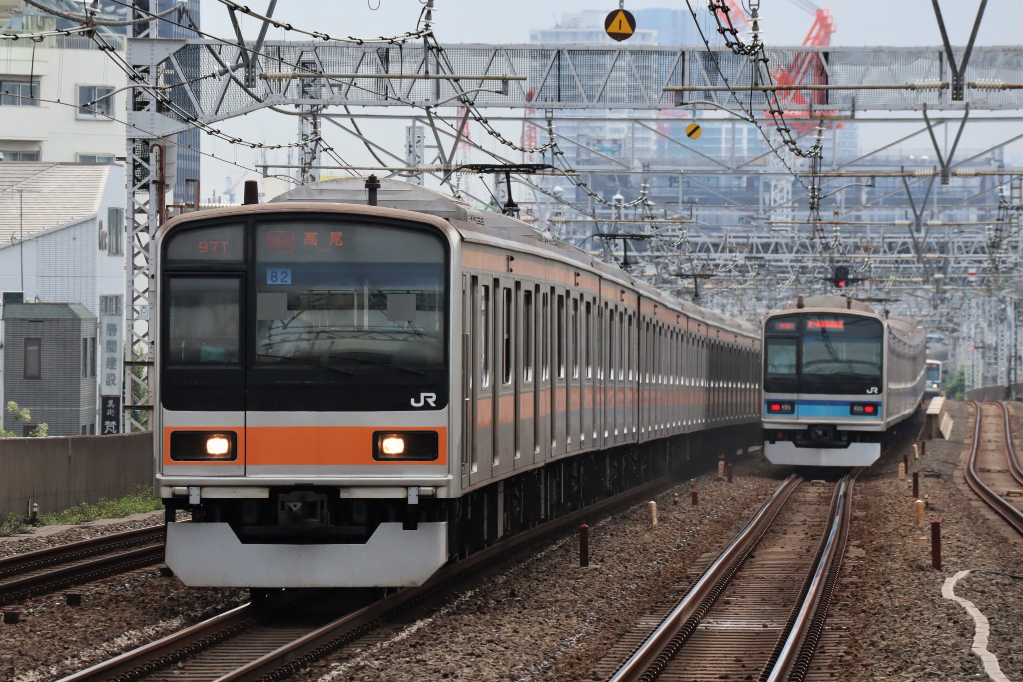 城西のうま on Twitter: "2023/07/05 97T トタ82編成 99T トタ81編成 09K ミツK4編成 中央快速線209系1000番台と東西線直通E231系800番台 ...