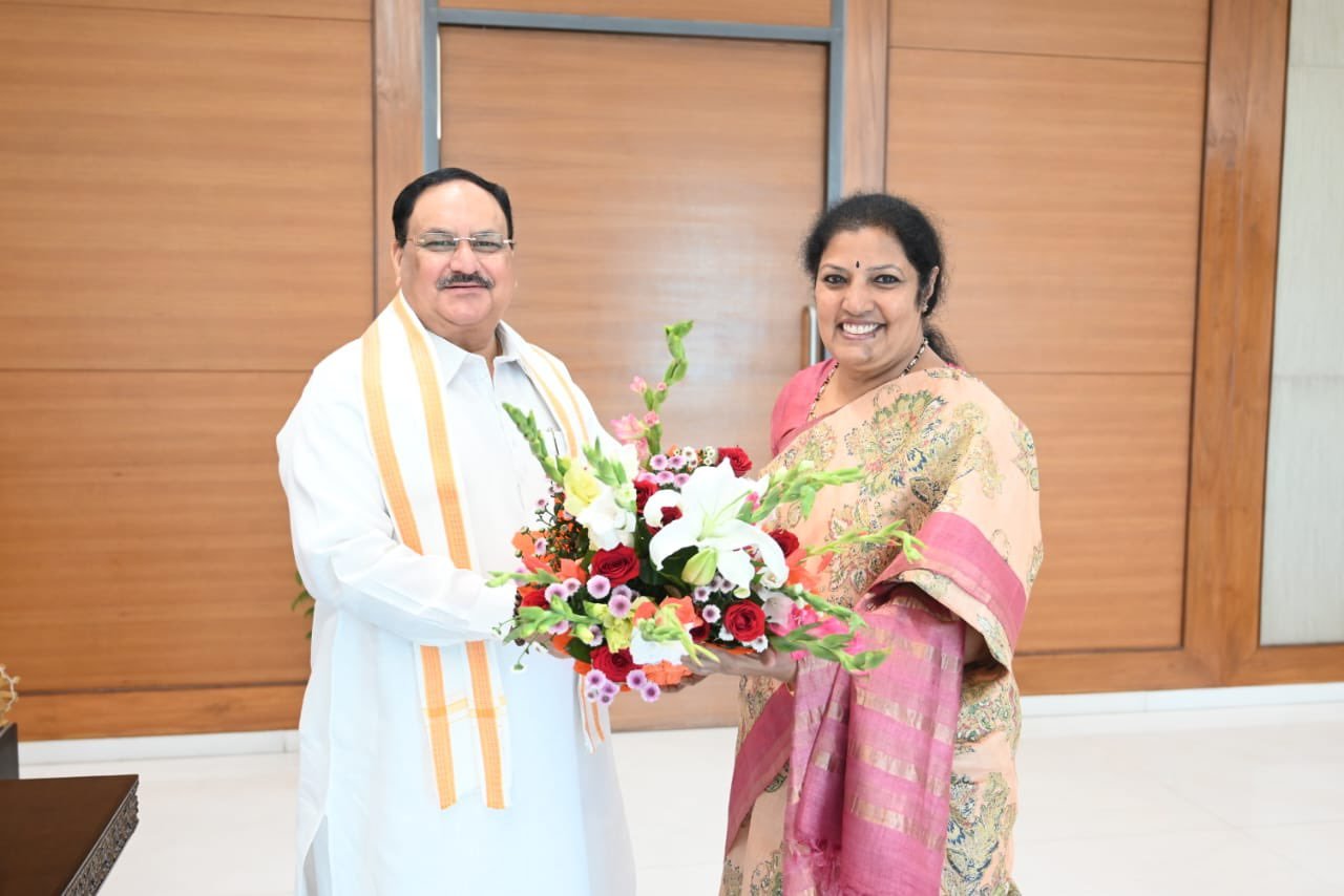 ANI on Twitter: "Delhi | Newly-appointed BJP chief of Andhra Pradesh, D Purandeswari pays a ...