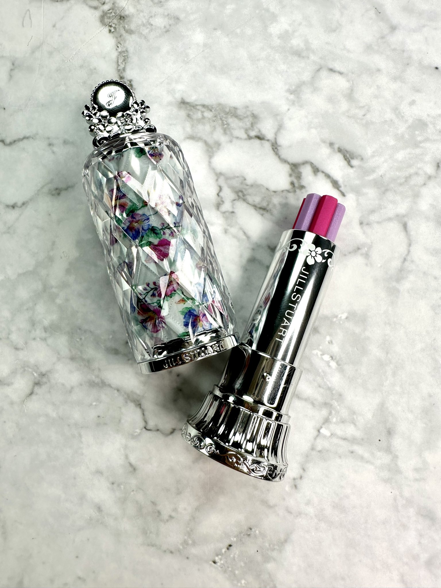 Perfumerie Sukiya on Twitter: "JILLSTUART 8月花束リップ💐 ジルスチュアート ブルーム リップキャンディ08 shiny morning glory ...