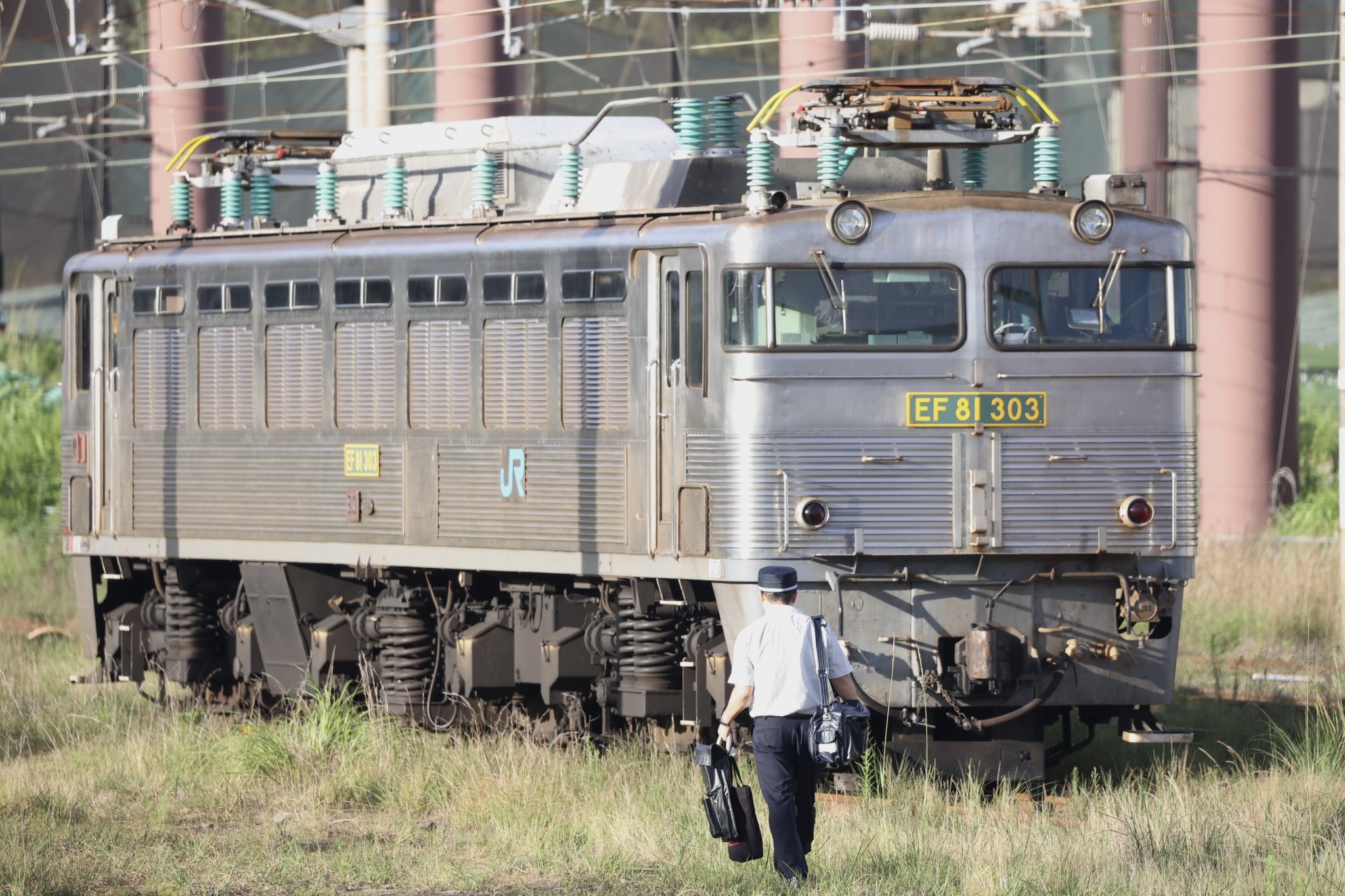 ytwaza 61 on Twitter: "2023.06.27 鹿児島(タ) ef81 303 https://t.co/iGKTMAXrWx" / Twitter