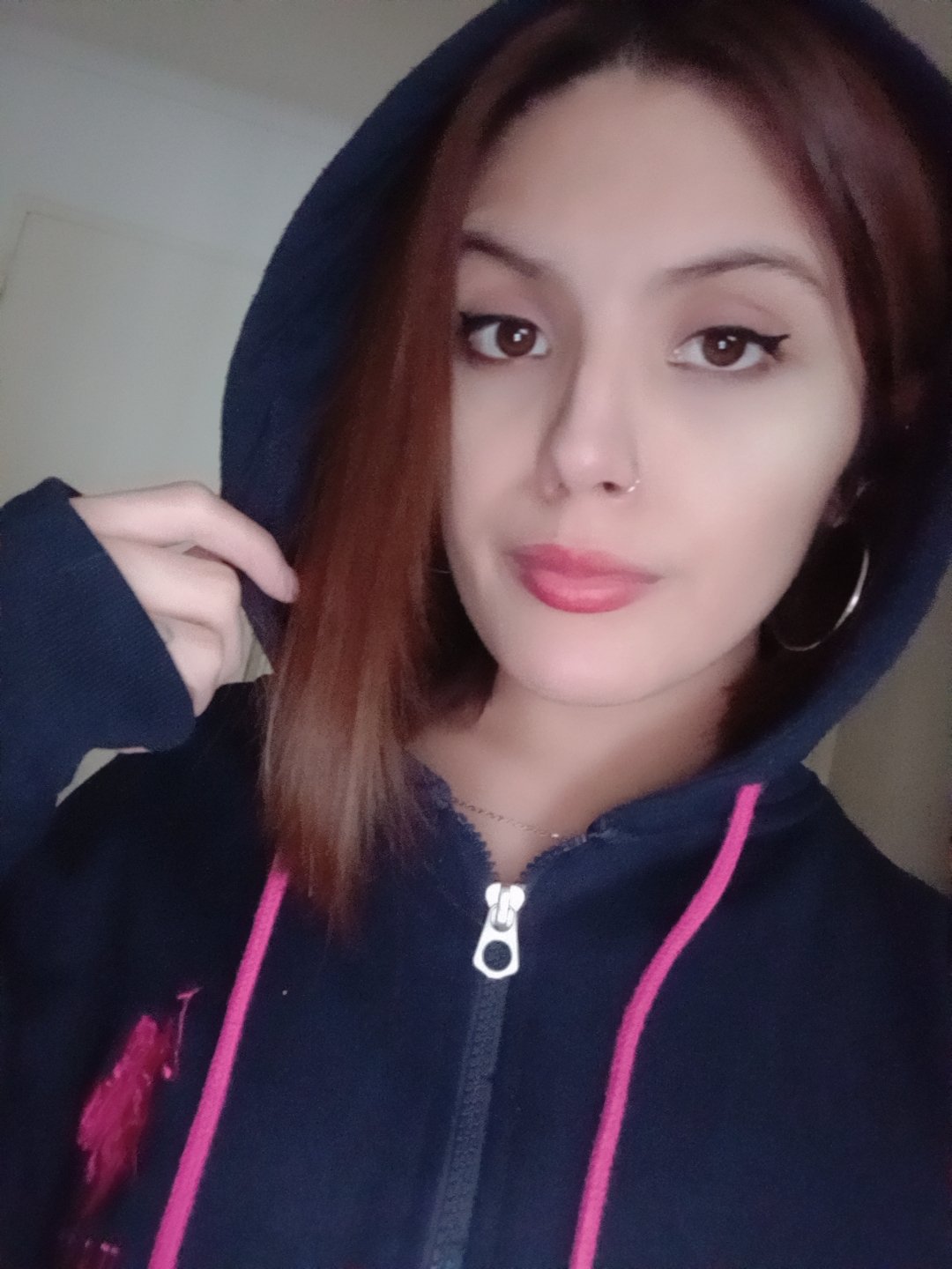 Vicky ️ on Twitter: "Estoy ACTIVA siguiendo a quien me siga desde YAAA!!🤍🤍😊 https://t.co ...