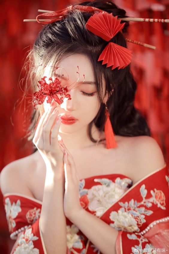 𝑩𝒓𝒊𝒂 ⋆♥︎⋆゚ On Twitter Theres A Calmness In Her Eyes That Could Still Even The Storm