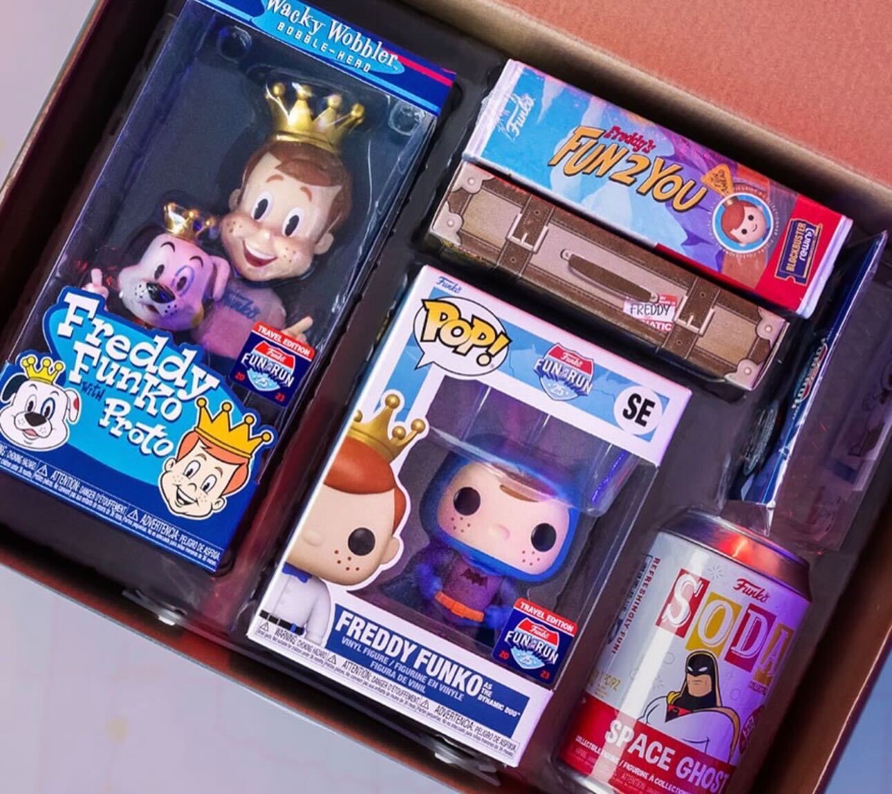 Funko POP News ! on Twitter: "What are they lining up for? Here’s the exclusives ~ In person ...