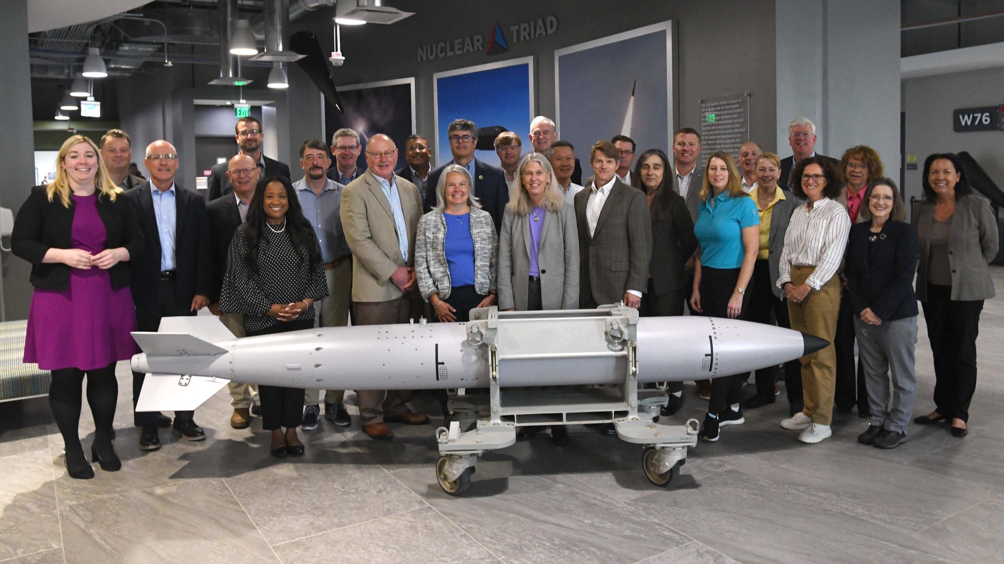 Hans Kristensen on Twitter: "Image from NNSA visit to America’s nuclear bomb factory shows the ...