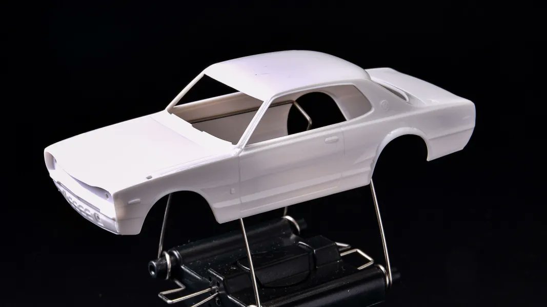 nippper.com on Twitter: "仕事帰りに買うプラモ。1時間で憧れの「ハコスカ」のオーナーになれる！！ https://t.co/3zYLAznwSl #アオシマ #キット ...