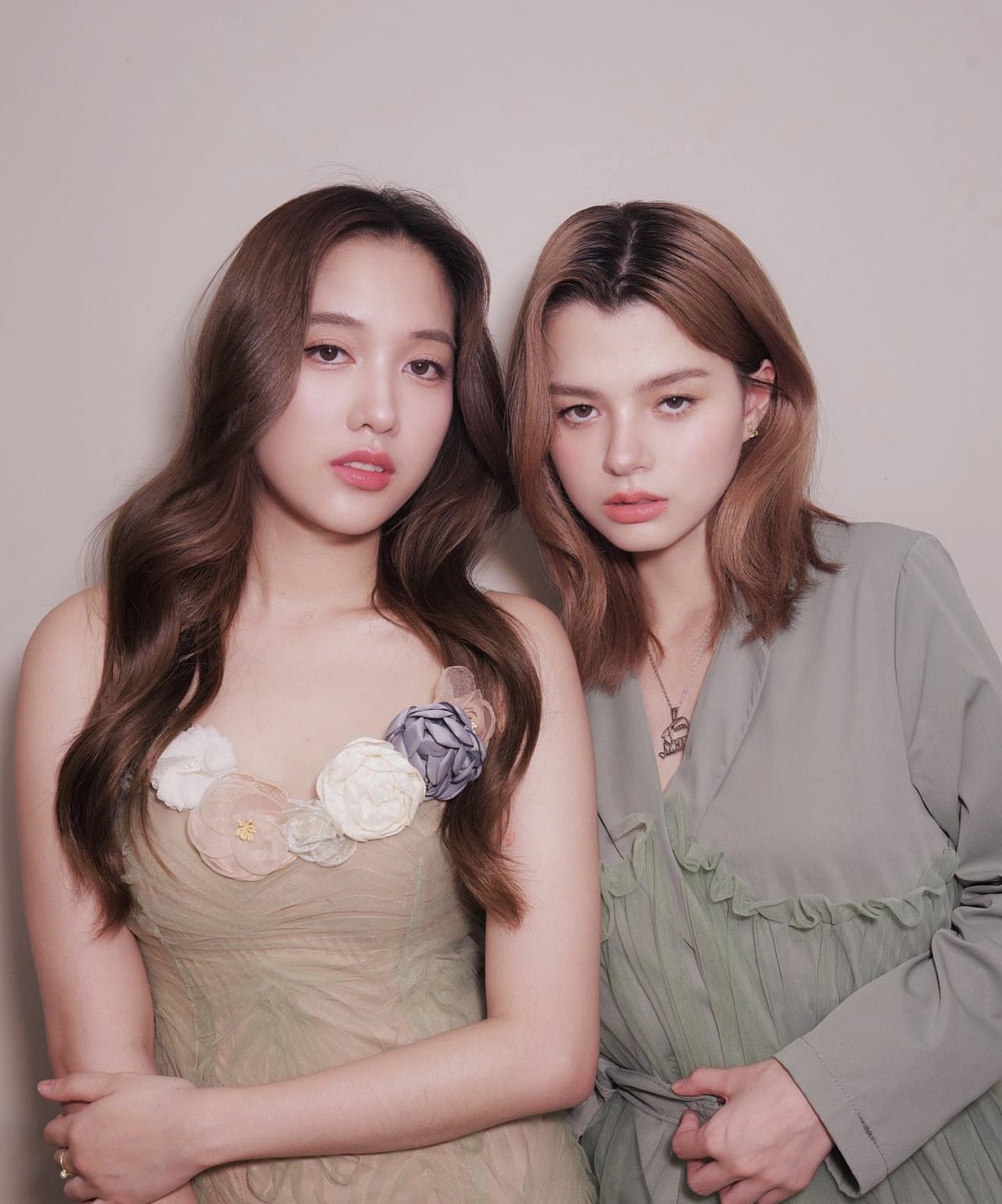 FreenBeckyUSA 🇺🇸 on Twitter: "FreenBecky with Toyota today 🚙🦦🐰 (Freen and Becky vía IG Posts ...