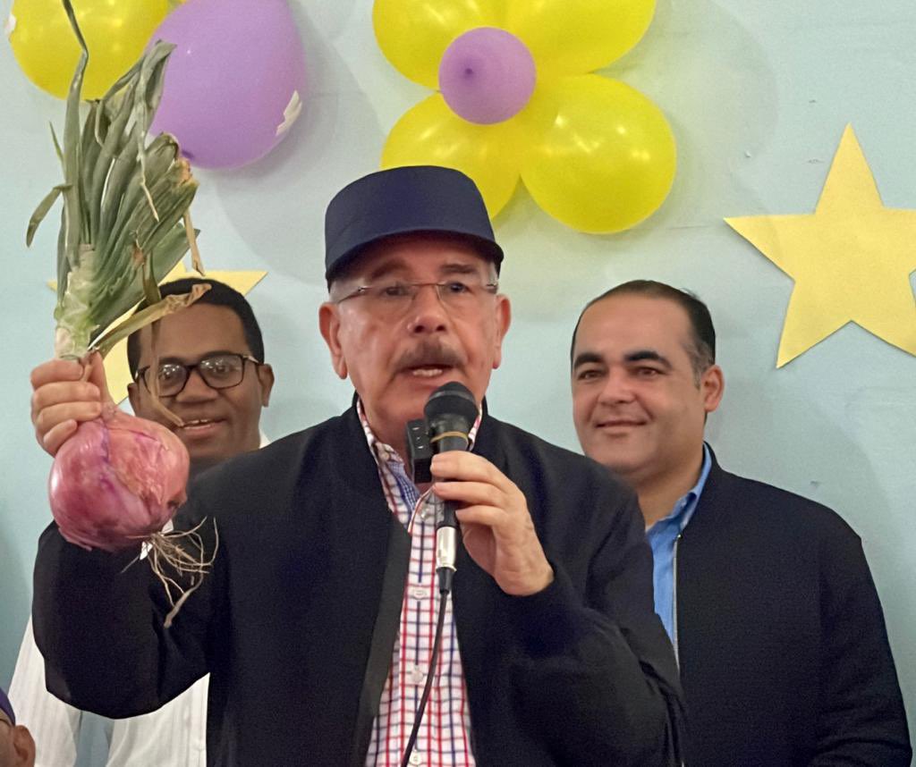 Robert De La Cruz on Twitter: "El Presidente Danilo Medina estará participando en la MARCHA DE ...