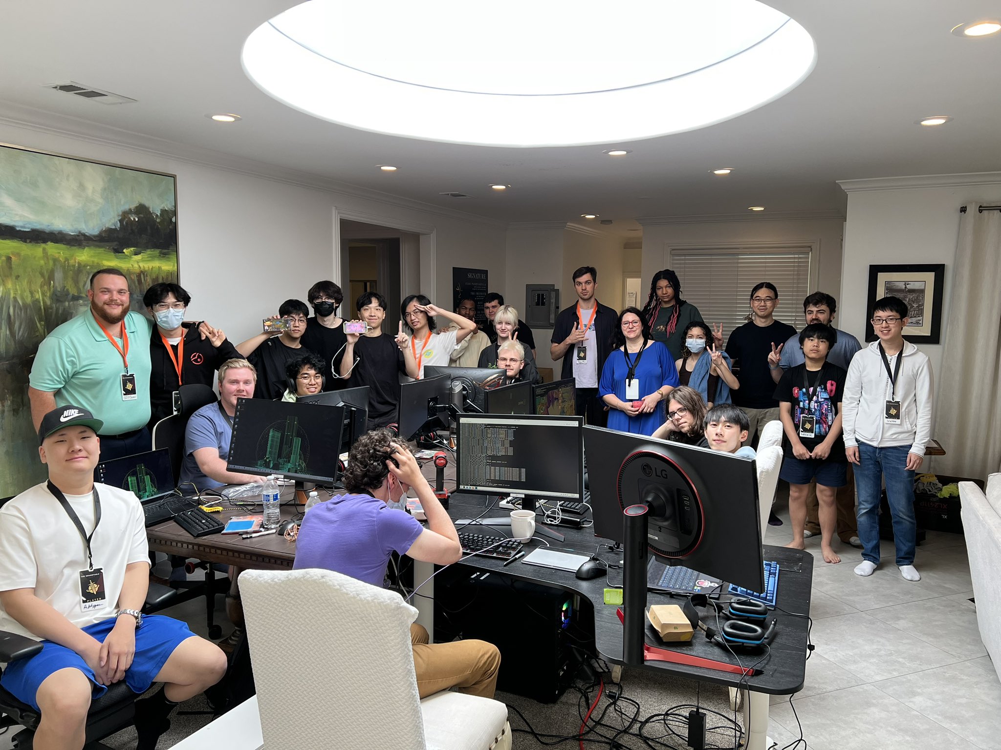 The Roundtable on Twitter: "UPDATE: we forgot microphones. The stream will need to be delayed ...