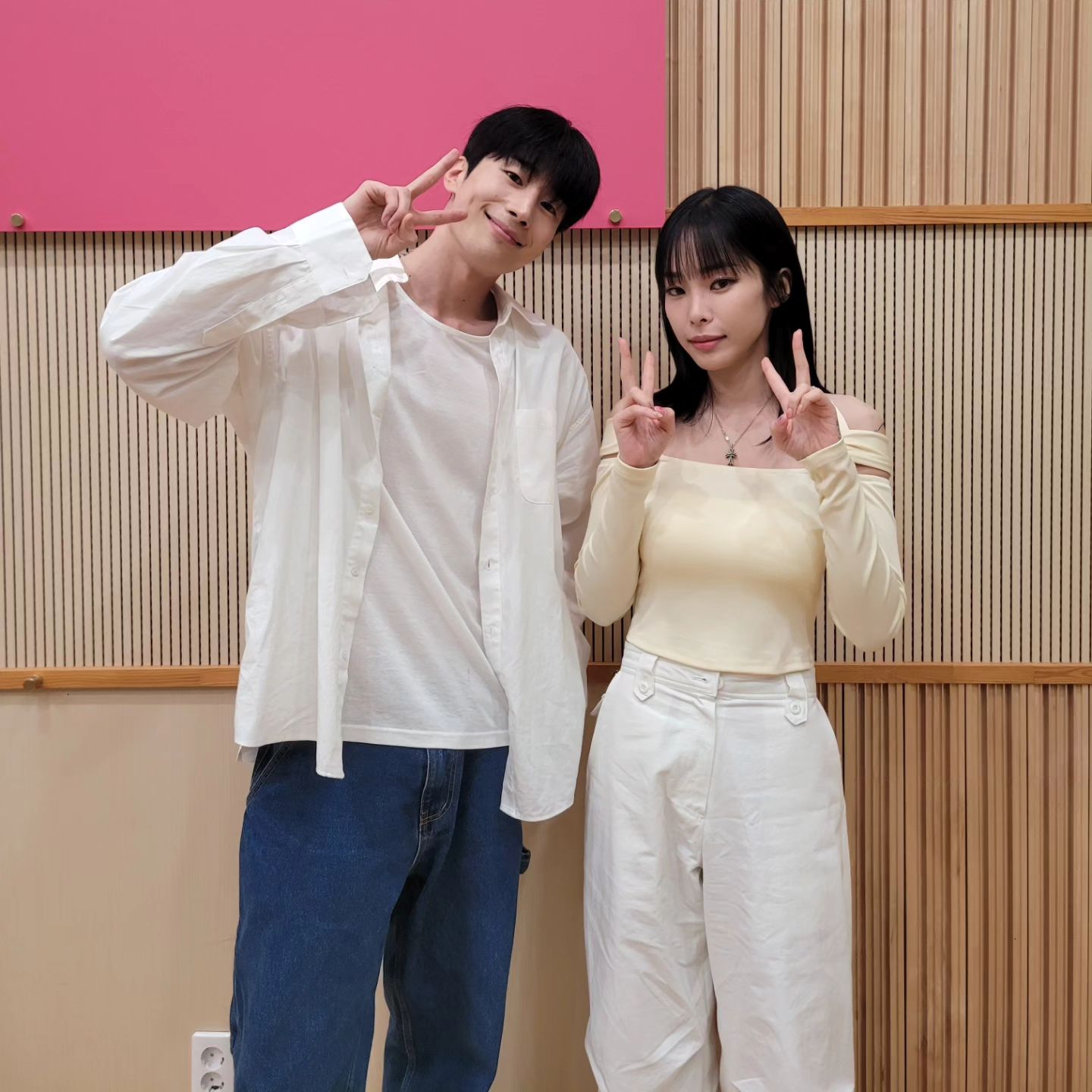 Heize News💫헤이즈 뉴스 on Twitter: " Post Update - 230707 Heize with Han Seungwoo #헤이즈의볼륨을높여요 ...
