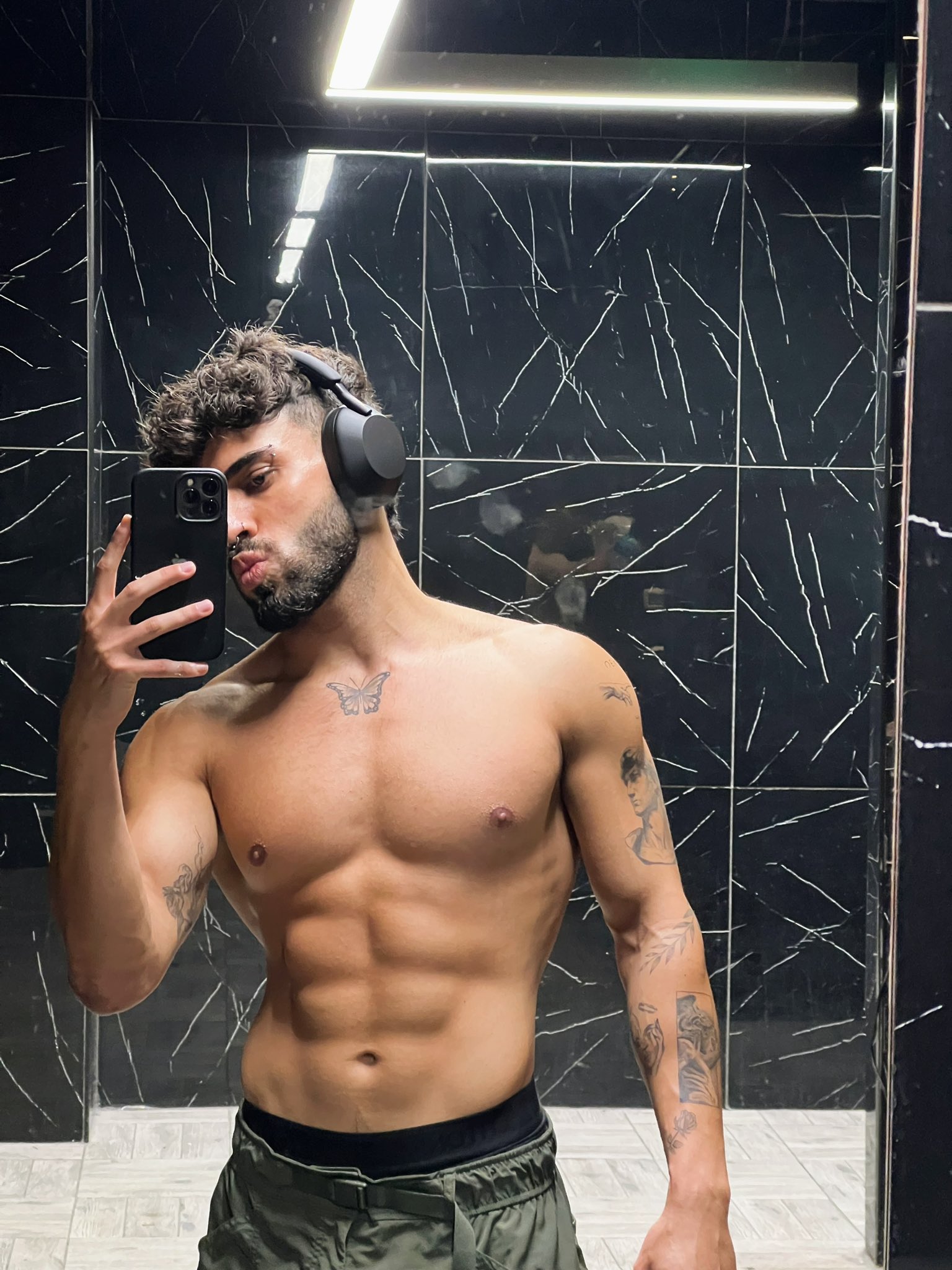 Yakir (@yakirgab) / Twitter