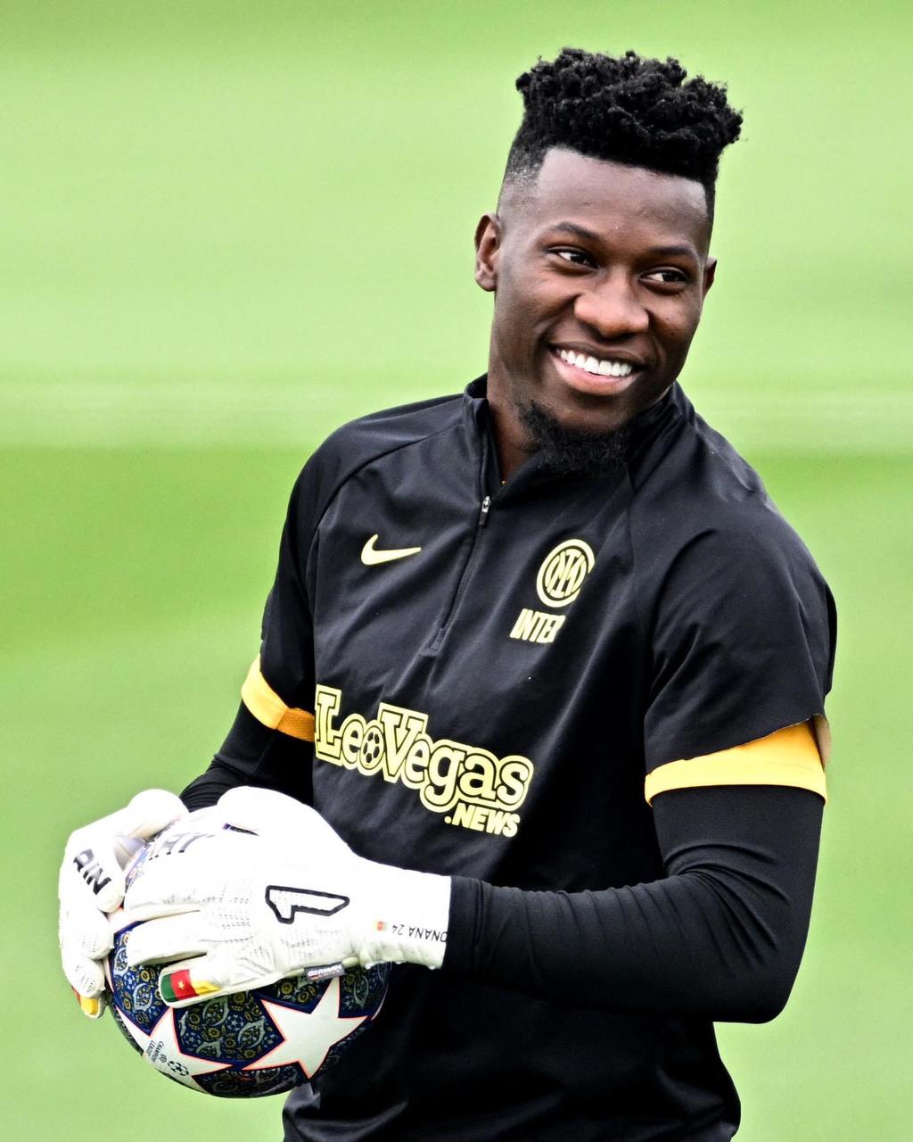 EPL World on Twitter: "🚨 عاجل: مانشستر يونايتد قطع شوطًا كبيرًا في التعاقد مع اندري اونانا حارس ...