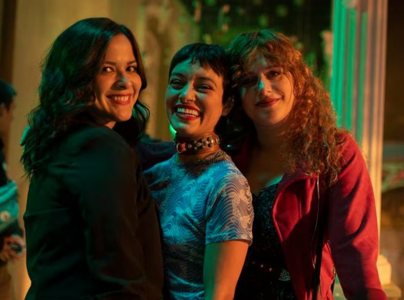 Maykoll Calderón on Twitter: "#TaquillaPerú Buen inicio para la nacional 🇵🇪 "Soltera Codiciada 2 ...