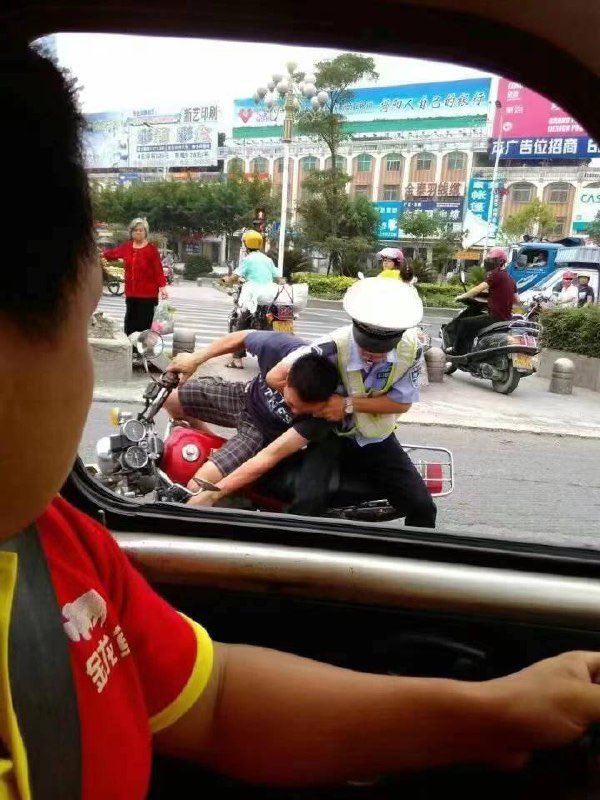 大雄的微笑 On Twitter 一个朝代的没落和灭亡的前奏 Il1cw32v8o Twitter