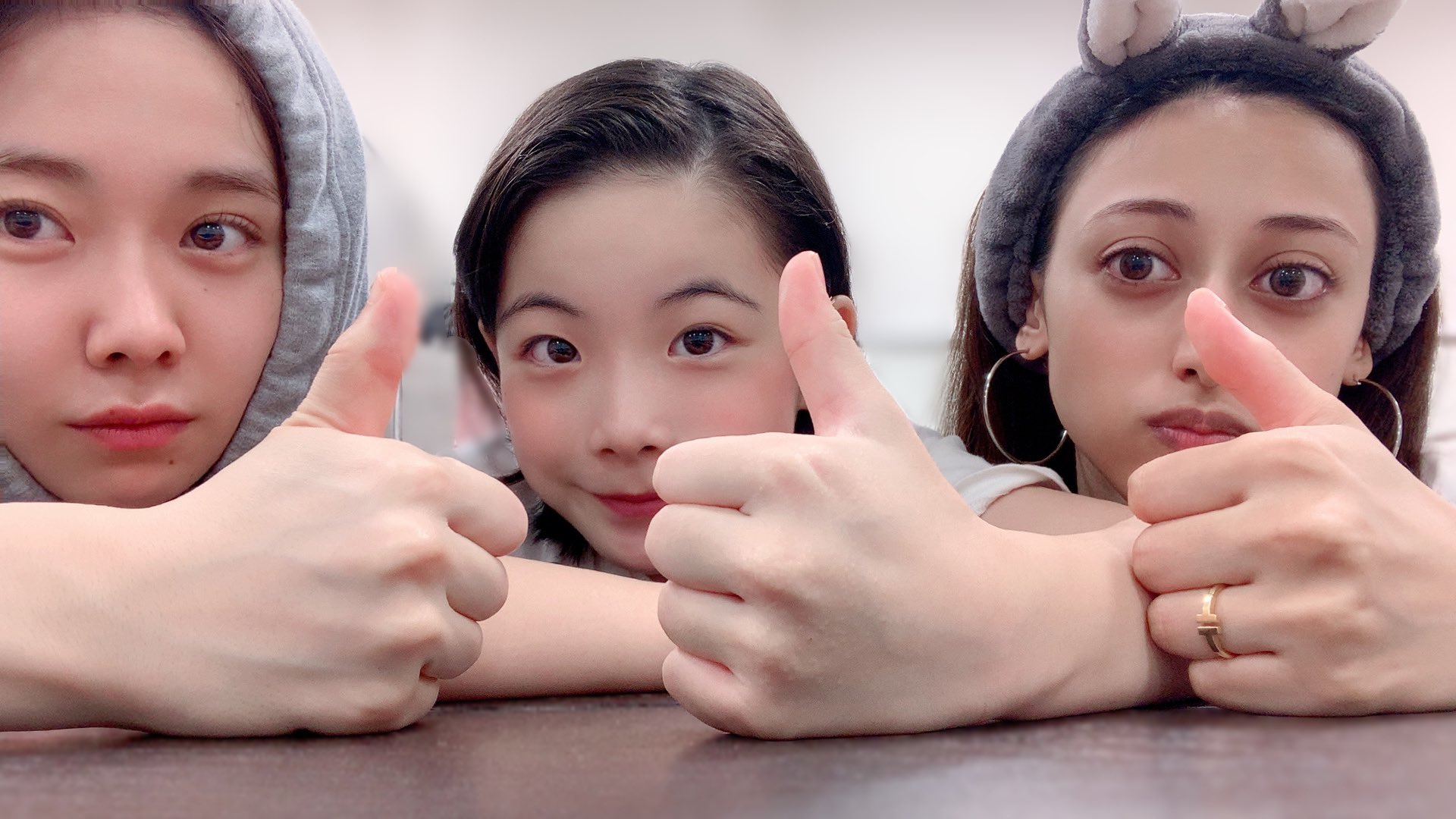 Ayaka Ishida / 石田彩夏 on Twitter: "#シュレック・ザ・ミュージカル いよいよ初日を迎えます🌻 日本青年館ホールにてお待ちしております🌈 魅力に溢れたキャラクター ...