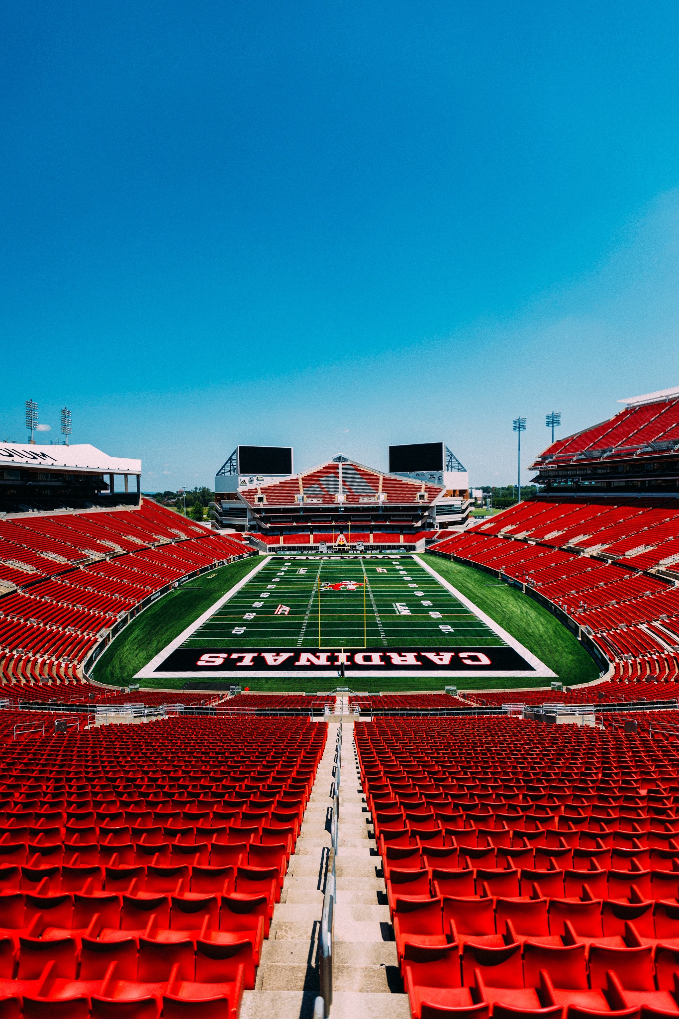 Taris Smith on Twitter: "THE best view 📸🐔 https://t.co/xH1TywrJj8" / Twitter