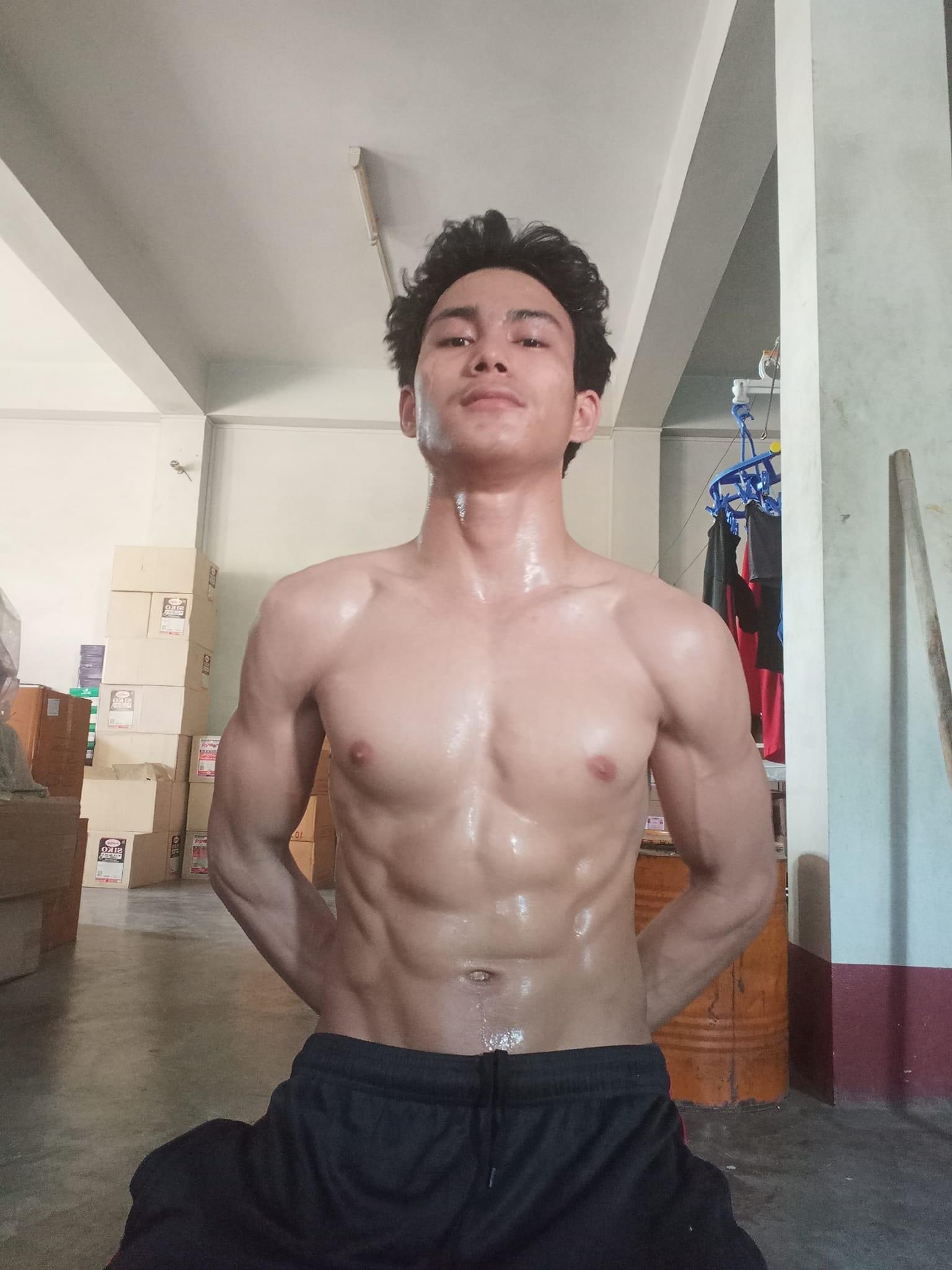 မင်းသူရိန် on Twitter: "Saw Thet Aung Khine😍😍😍 https://t.co/f42VdNedJu" / Twitter