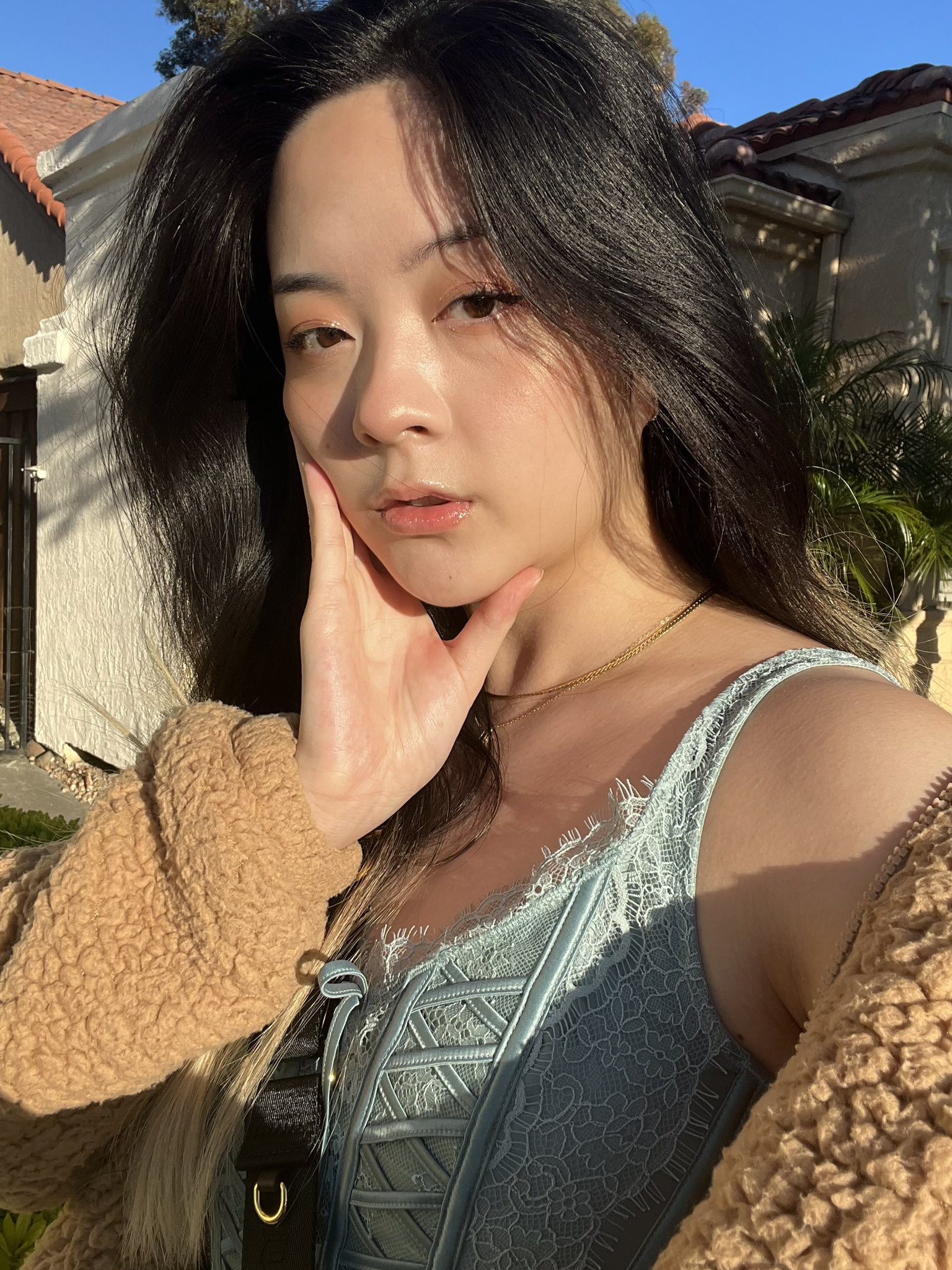 joona! on Twitter: "back to black https://t.co/oU1huZZKWD" / Twitter