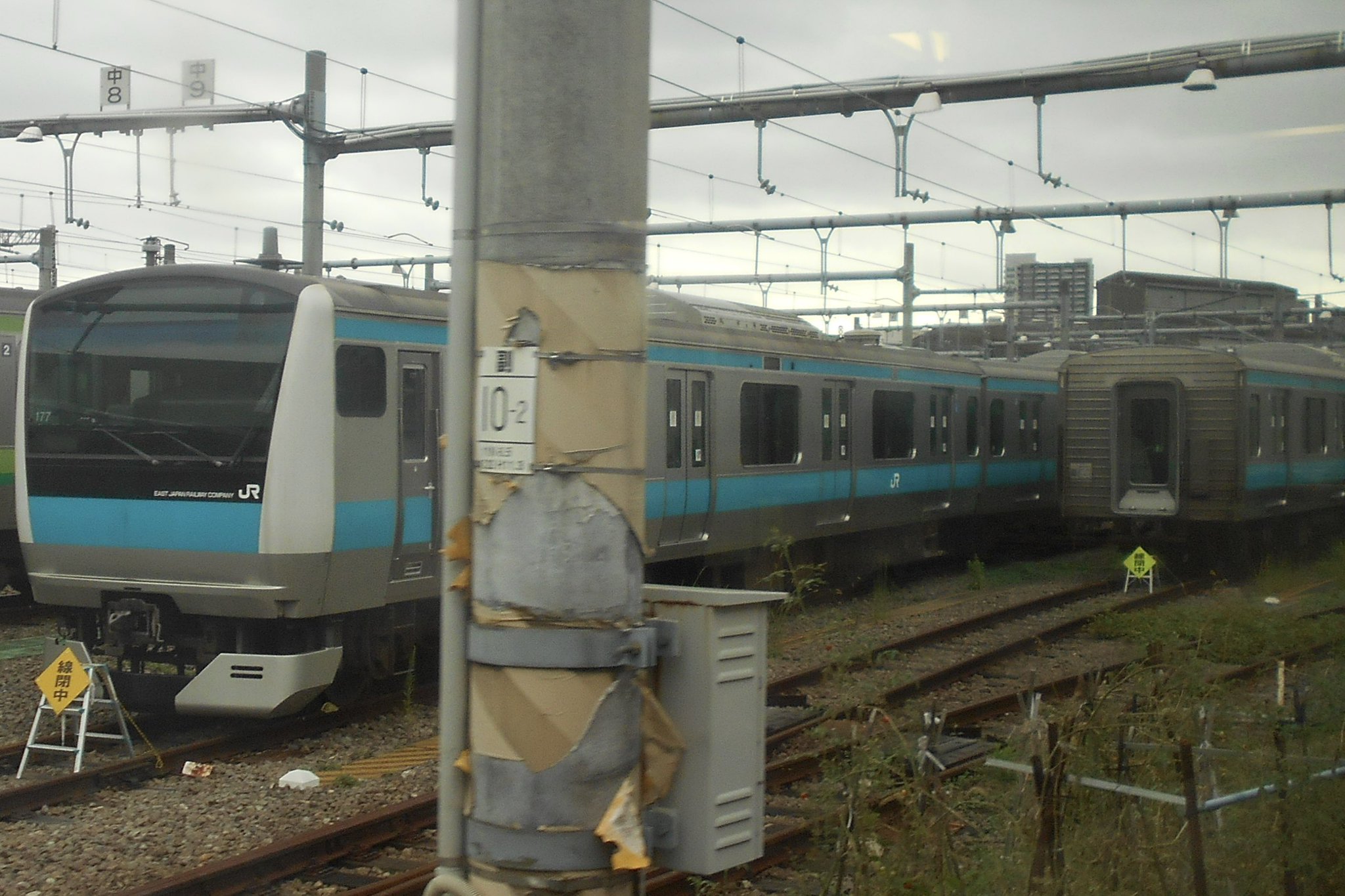 えぬしー (つきの) on Twitter: "2016 8/27 E233系1000番台 宮ウラ177編成(TK) やはり撮ってありました！ 9年前の2014年に大宮方2両が軌陸車と衝突し ...