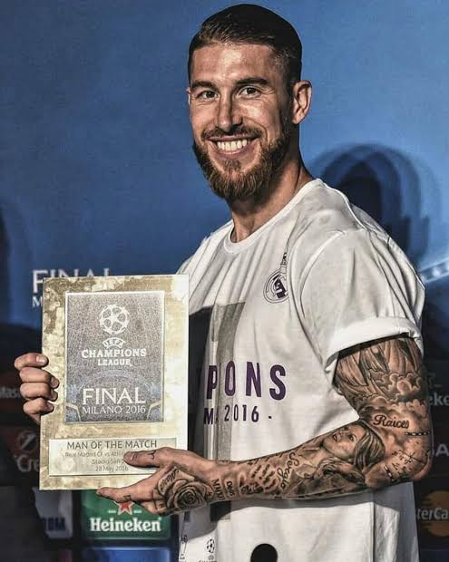 Kaizer ♨️ on Twitter: "I can name 3 UCL final performances from Ramos alone, let alone other CBs ...