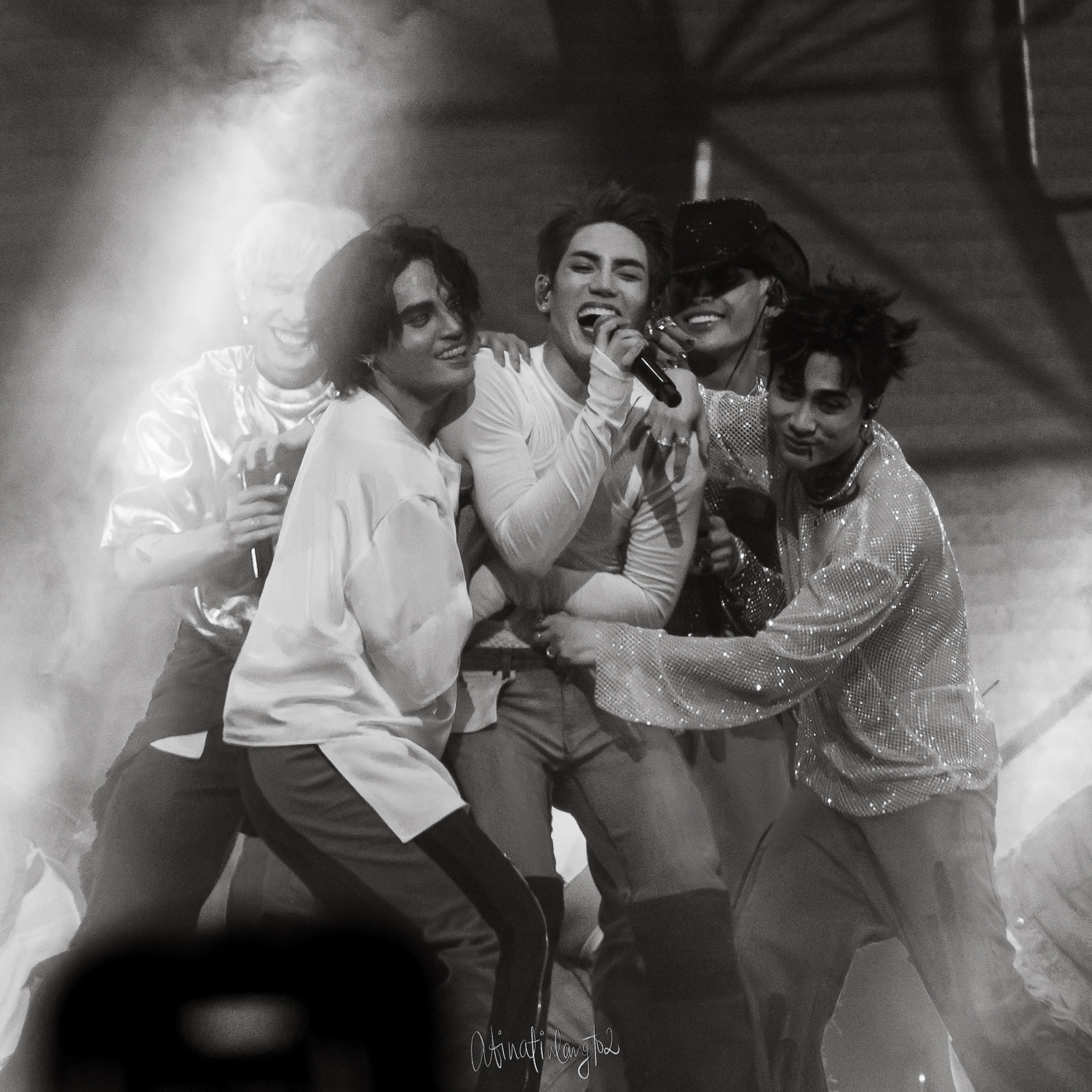 ً on Twitter: "ot5 / mahalima as timeless (taylor's version) https://t ...