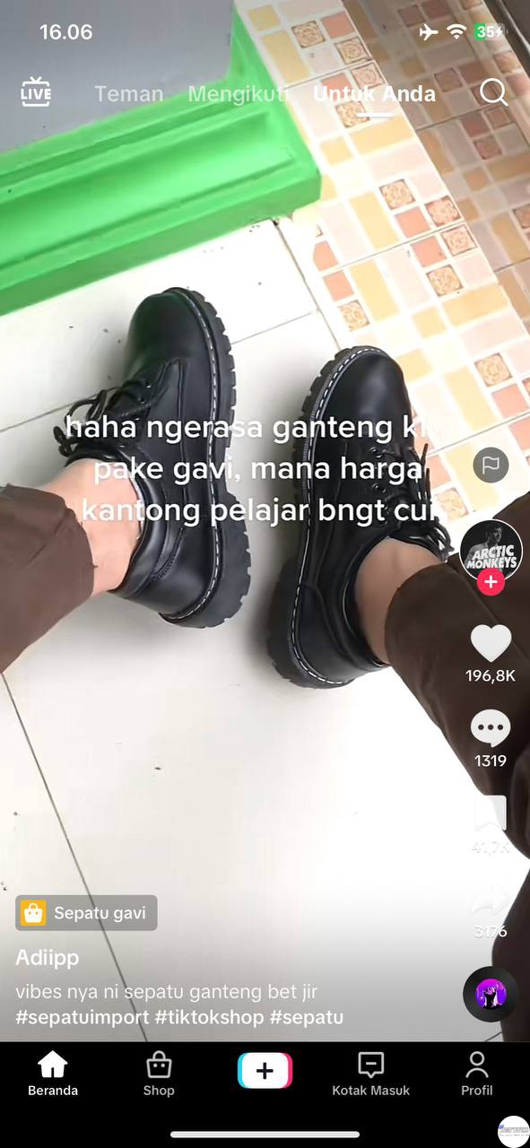 BURUANN CEK PINNED!!— SBMPTNFESS on Twitter: "ptn! pake sepatu ini buat ospek bisa ga si? serius ...