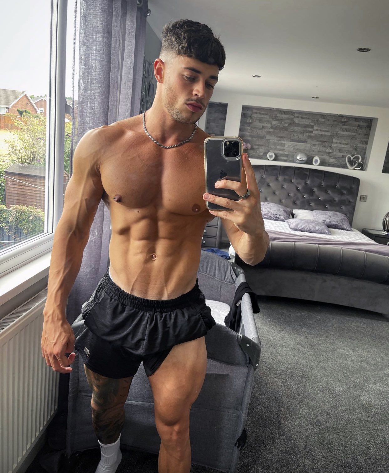 SILVERBACK on Twitter: "#Silverback https://t.co/rEGtIqEaah" / Twitter