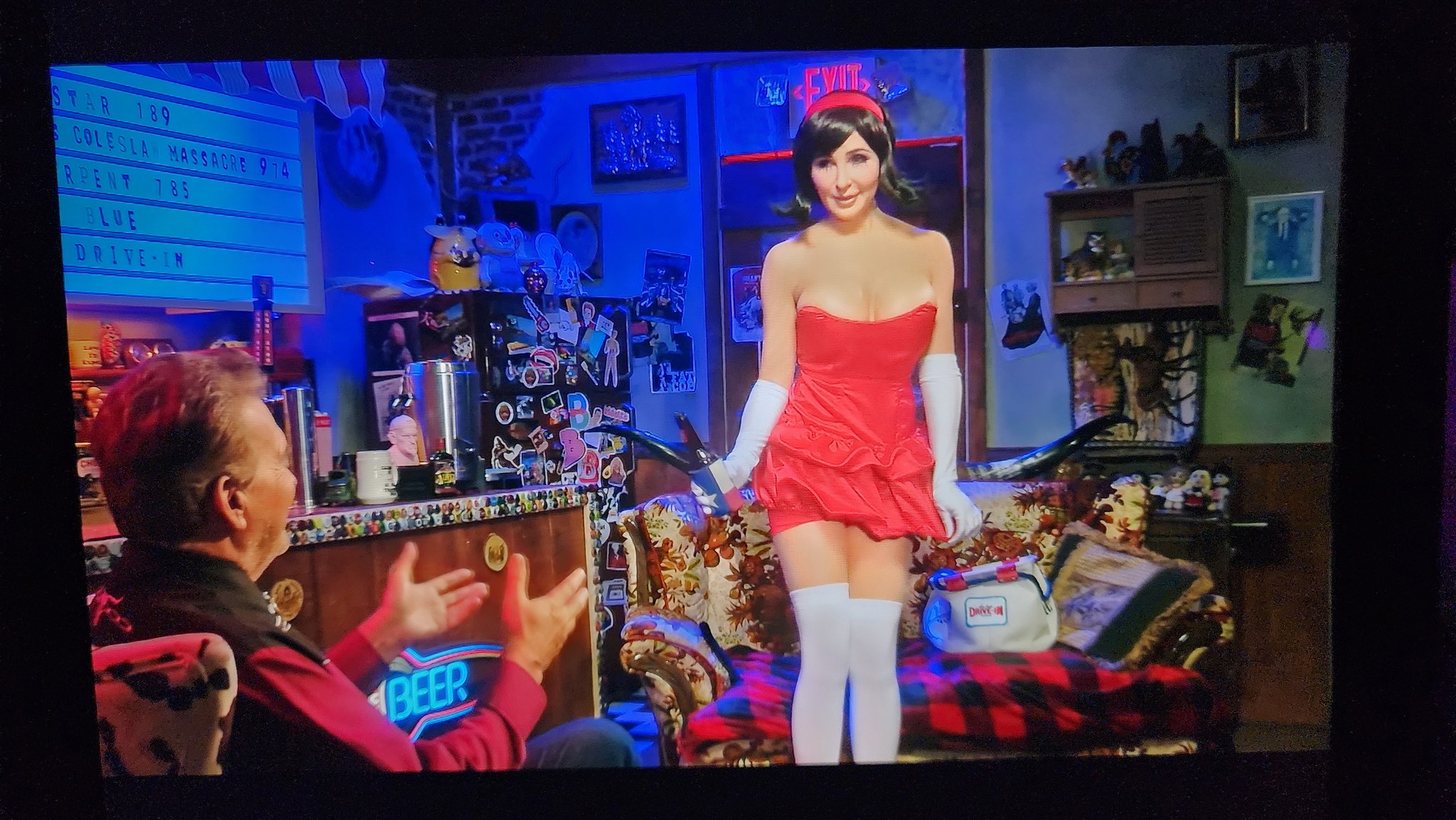 TheEricButts on Twitter: "Wow Darcy! KILLER cosplay!! 😊😊🤘🍻 #TheLastDriveIn #MutantFam https://t ...