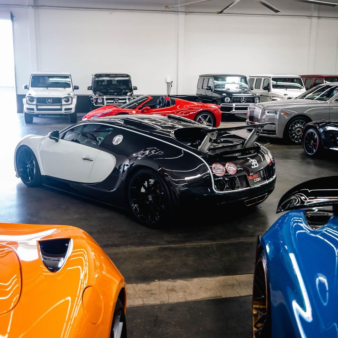 Bugatti Veyron Carbon Fiber