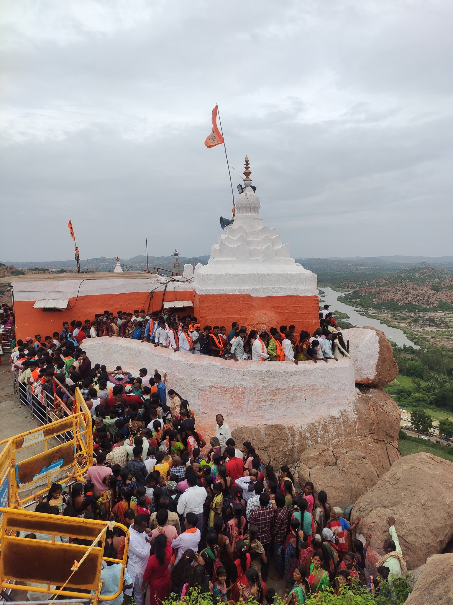 Aravind K S on Twitter: "ನಿಮ್ಮ ದರ್ಶನ ಪಡೆದ ನಾನೇ ಧನ್ಯೋಸ್ಮಿ Hanuman Birth Place Anjanadri Hills🚩 # ...