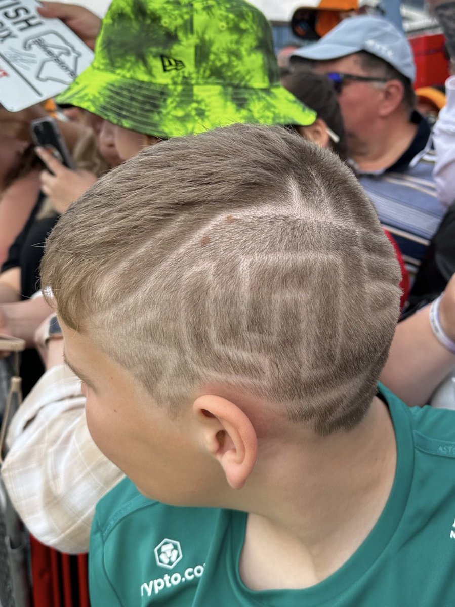 Spider Web Design Haircut