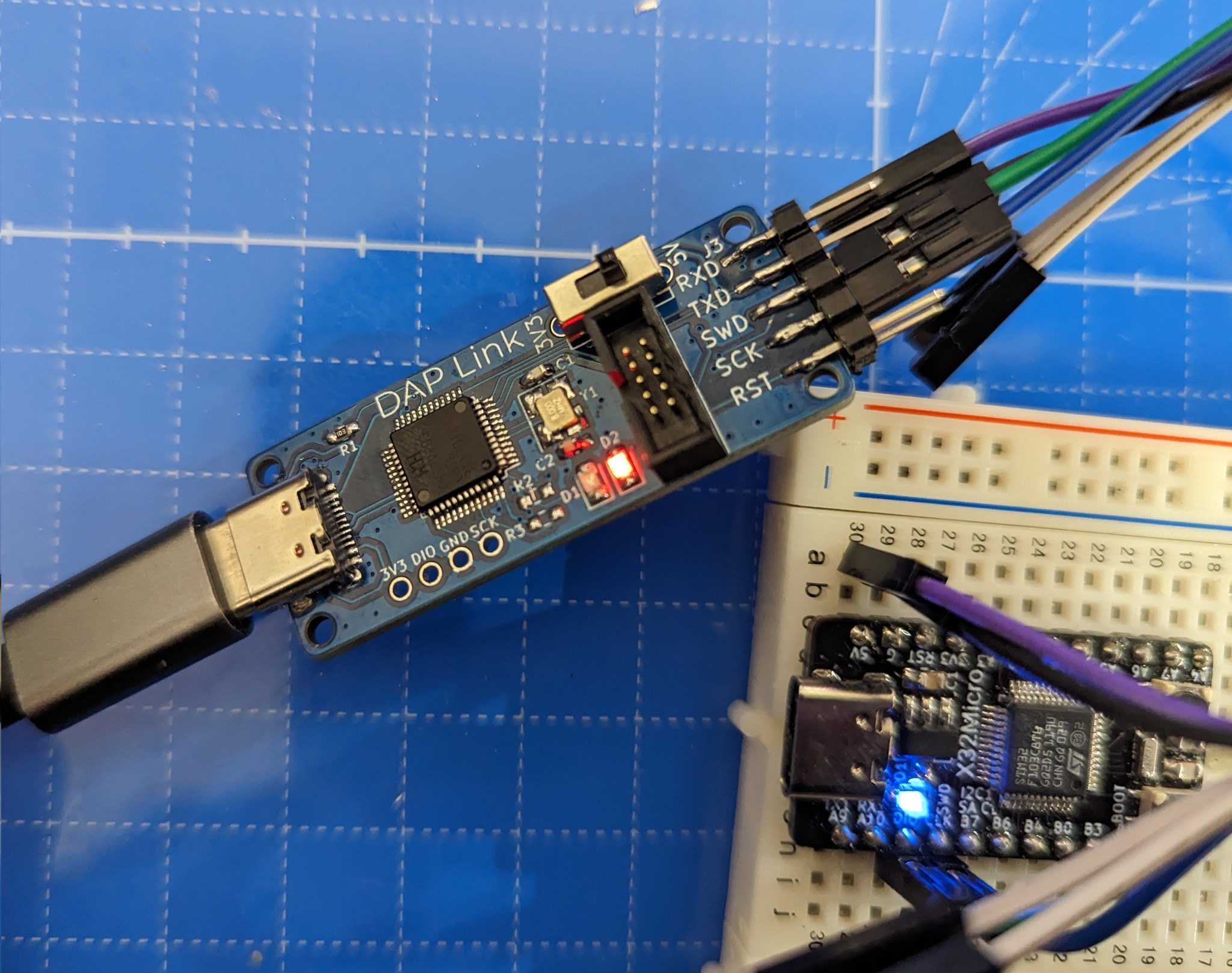 74th on Twitter: "CH32V203 を使った DAPLink、Arduino UNO R4 のSWD（1.27mmピッチ10ピンでUART付き）を持つパージョンを作った ...