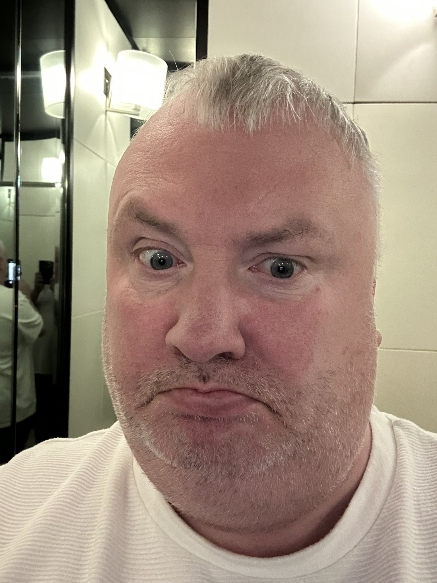 Stephen Nolan on Twitter: "Do you think I suit a wee bit of stubble !? The beauty of having a ...