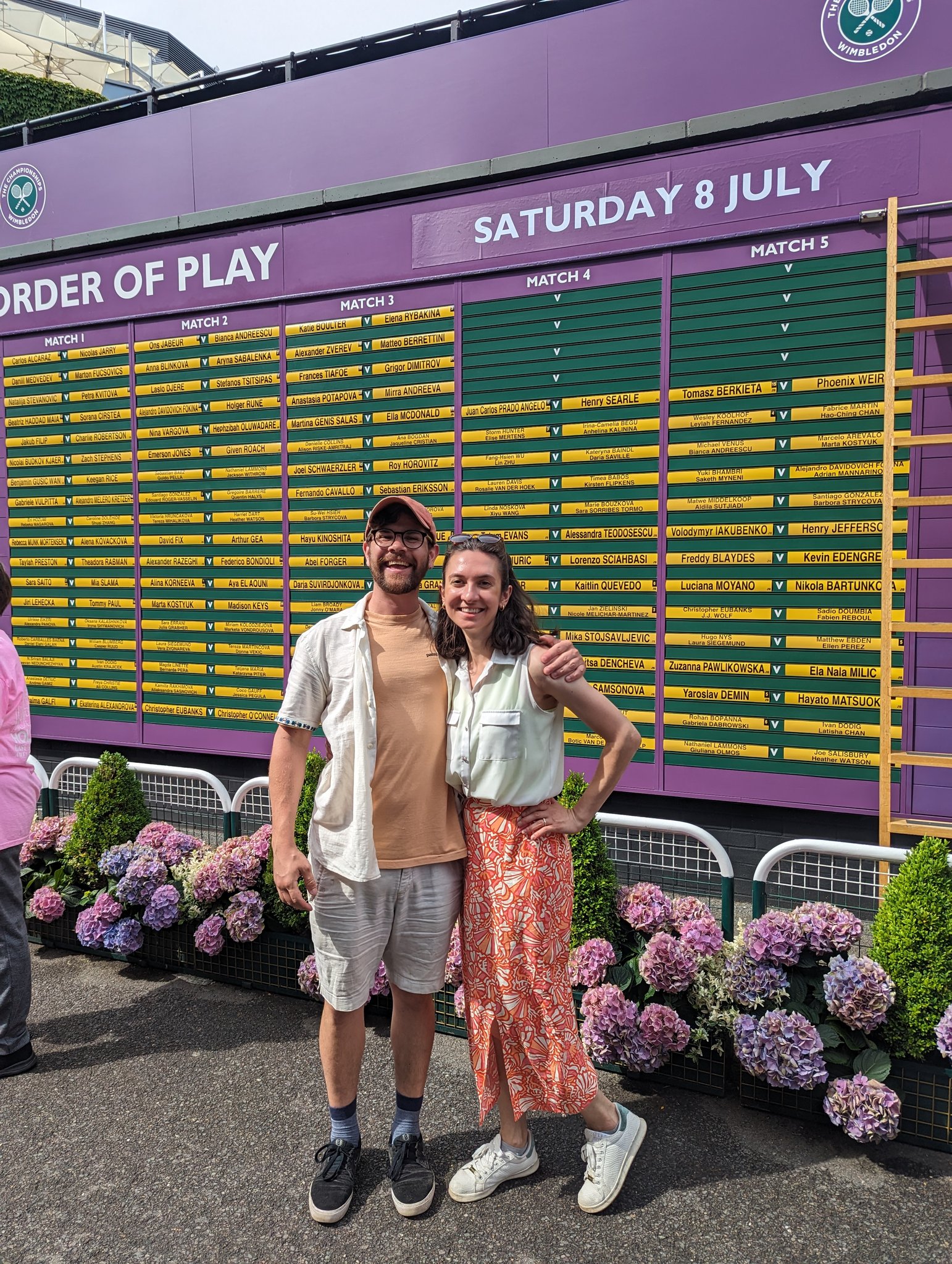 Stuart Kenny on Twitter: "...and after 17 hours of queueing, we're in!!! 🎾😍 https://t.co ...