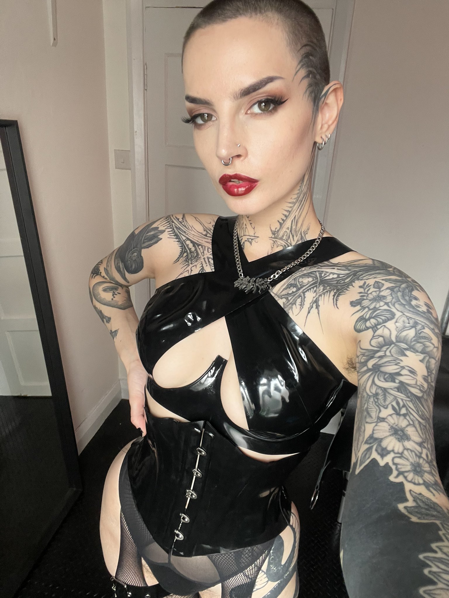 Miss Mina BIRTHDAY JULY 21ST on Twitter: "Let me put my hands inside you https://t.co/zUFxwJNKlm ...