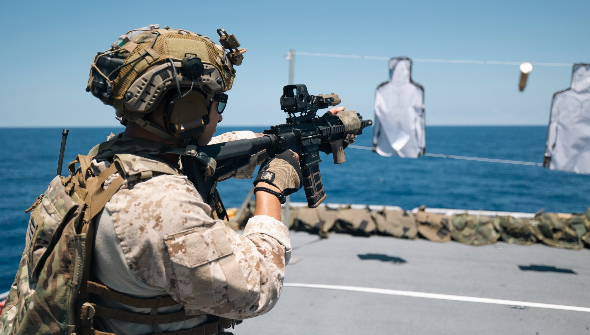 ゴリラ30連ﾏｸﾞフルオート on Twitter: "M27 RWKは近距離用で、レキーライフルとしてERGO M4を残してたりするのかしら https://t.co/u4vz45ABEV ...