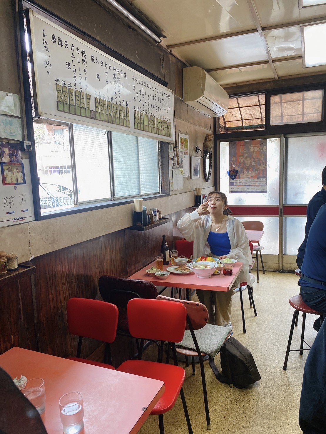 Marc-Joseph @ 🎶ノスタルジー 🎶 on Twitter: "Arisha x RKK Arisha x food Arisha's true OTP 😅😅😅😅 https://t ...