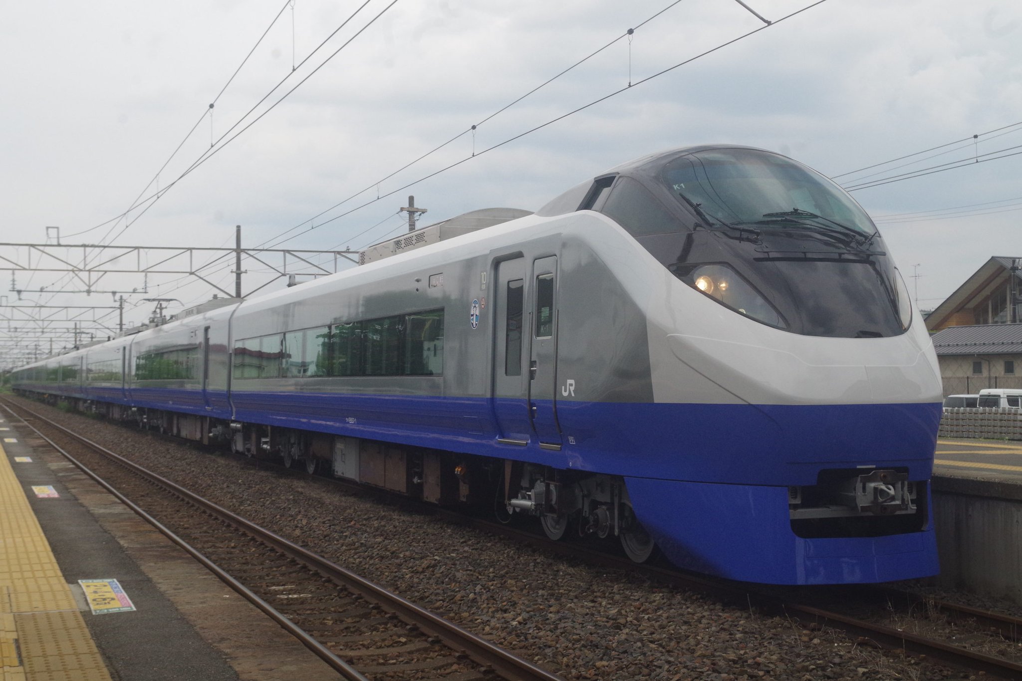 ts50 on Twitter: "E657系K1編成 ブルーオーシャン塗装 #E657系 2023．6．8 福島県西白河郡矢吹町 https://t.co/KwRy07J96S" / Twitter