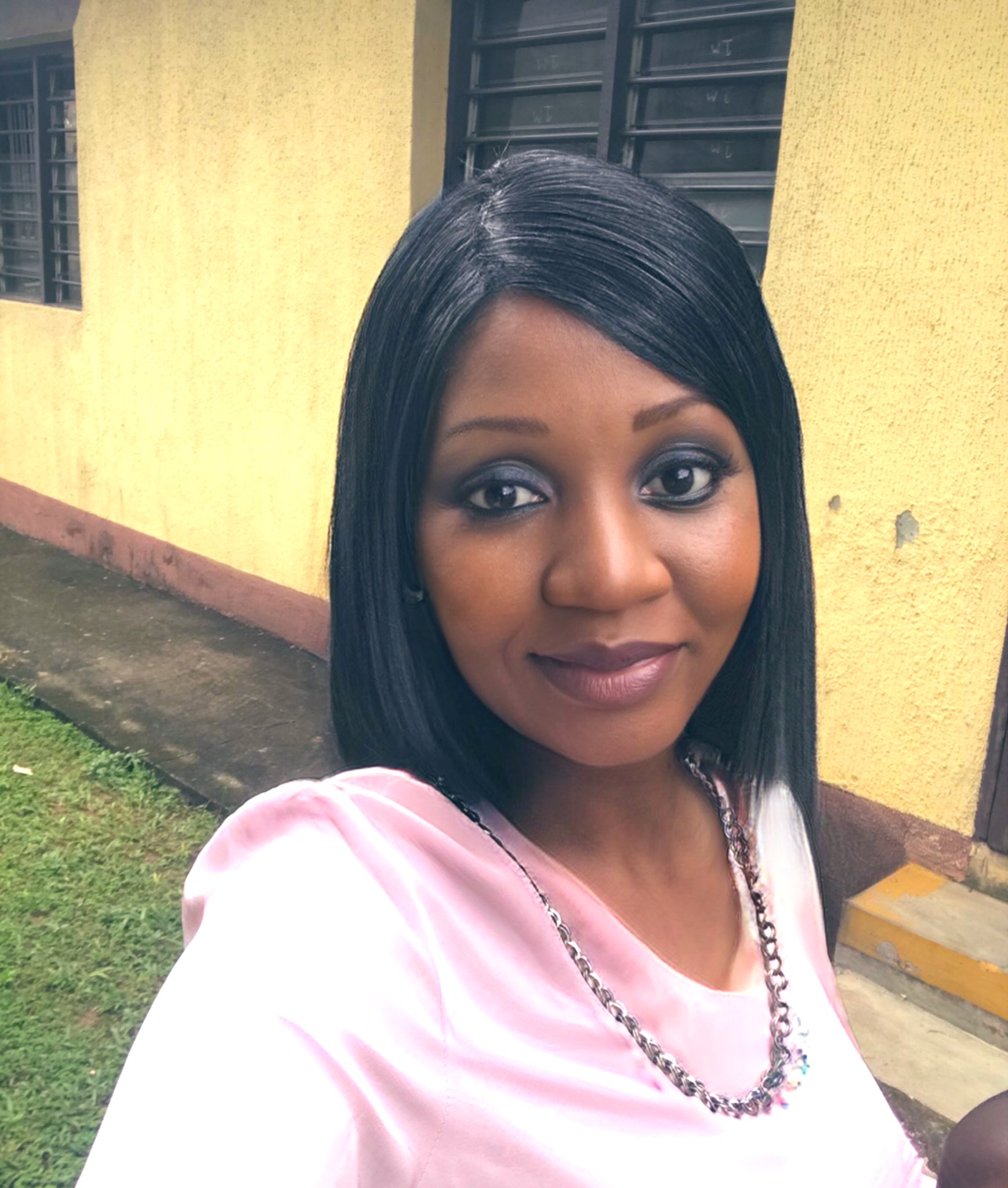 Adebisi Ebun on Twitter: "Happiness is the best makeup. Put on a smile, and you're ready to face ...