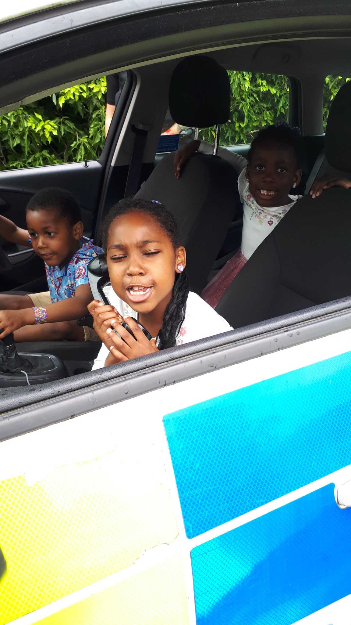 Bromsgrove Police on Twitter: "SNT at Millfields First School Summer Fete, the children are ...