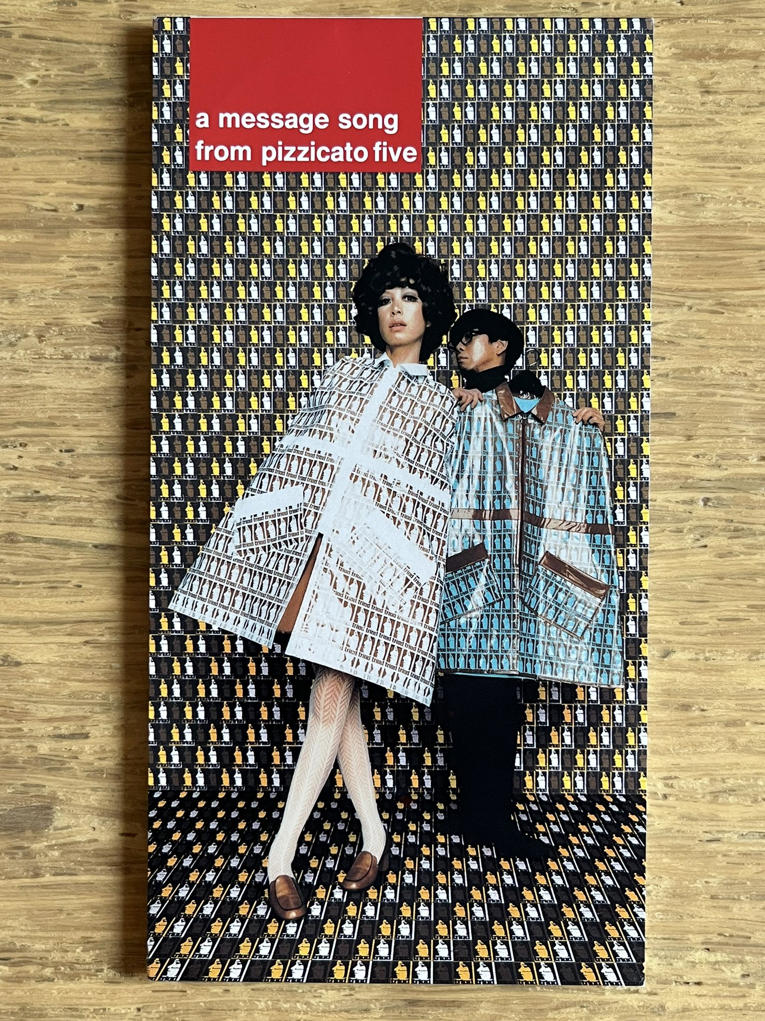 nakamura8cm on Twitter: "#信藤三雄8cmCD 「メッセージ・ソング」ピチカート・ファイヴ 1996年12月21日発売 作詞作曲:小西康陽 NHKみんなのうた 小西康陽 ...