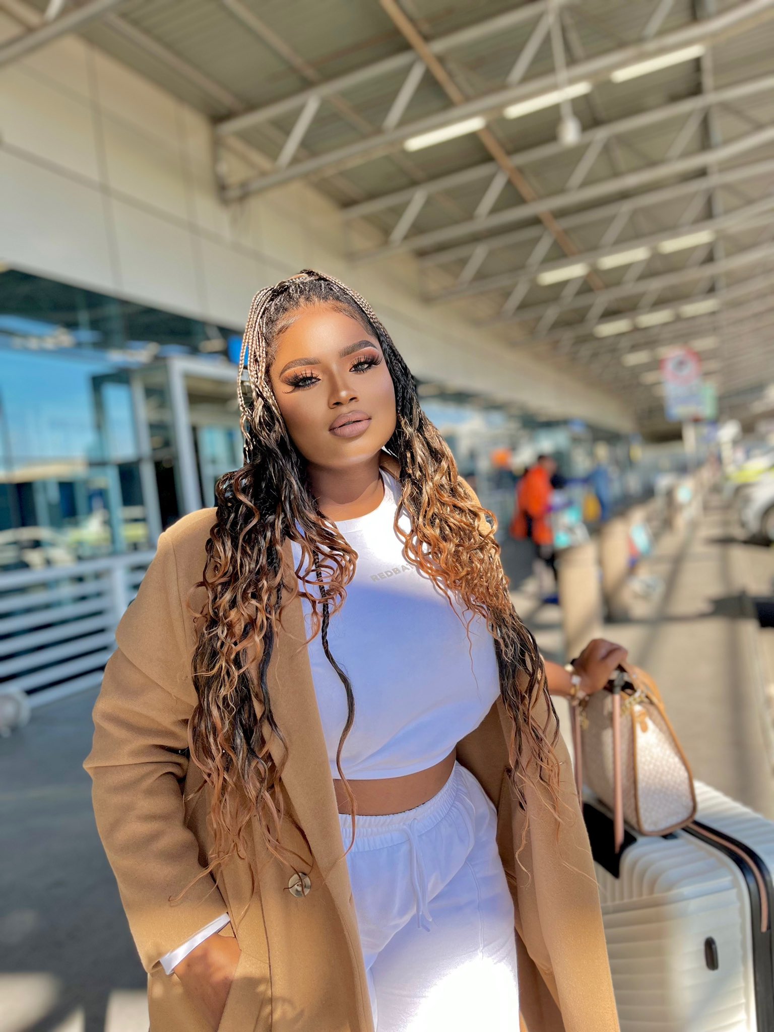 Gugu•M📿🕯 on Twitter: "Time to shake you know what in a yatch in Dubai 🇦🇪🌸 https://t.co ...