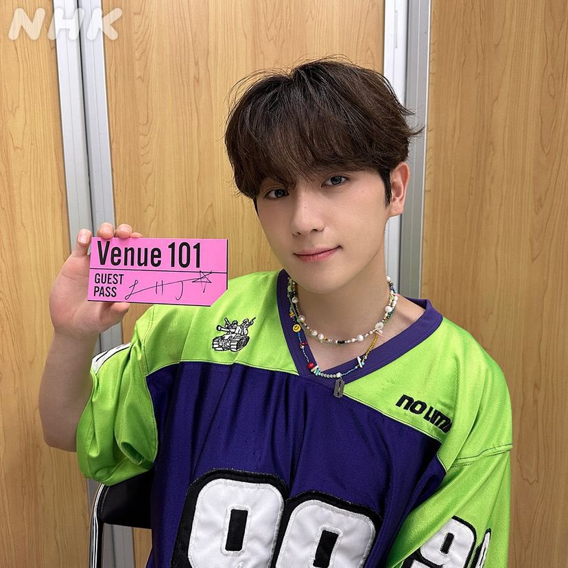 코이 on Twitter: "Venue101 인스타 #현재 https://t.co/d92daF2AU5" / Twitter