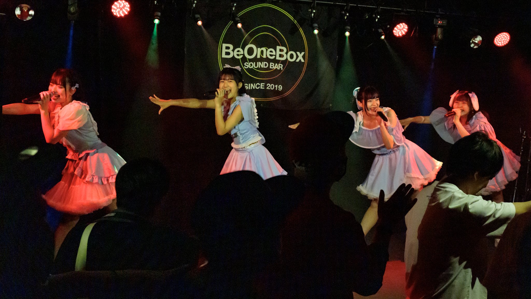 まこと on Twitter: "chairmans定期公演 in BeOneBox vol.6 -水無月の衣更え- 6/24 1部 新曲・新衣装お披露目ワンマン 「水かけへのプロローグ ...